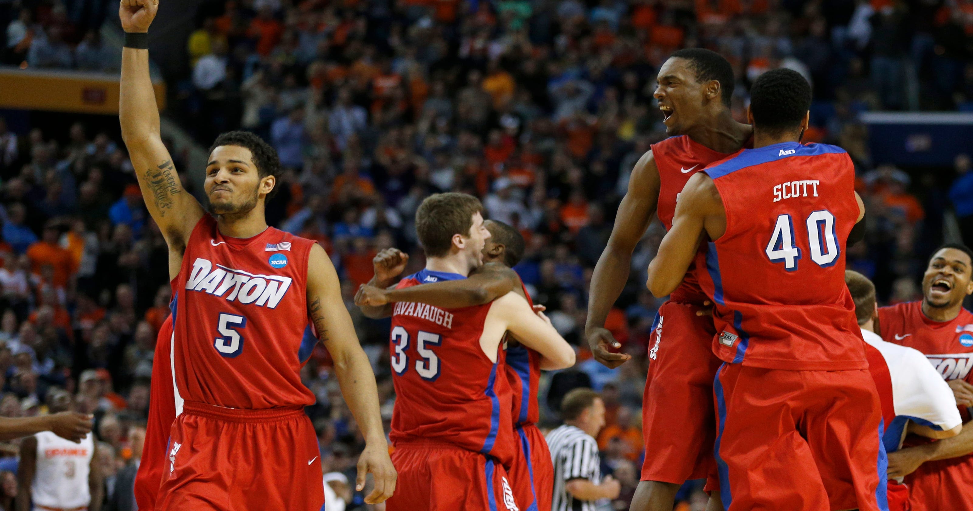 11th-seeded Dayton knocks off cold-shooting Syracuse