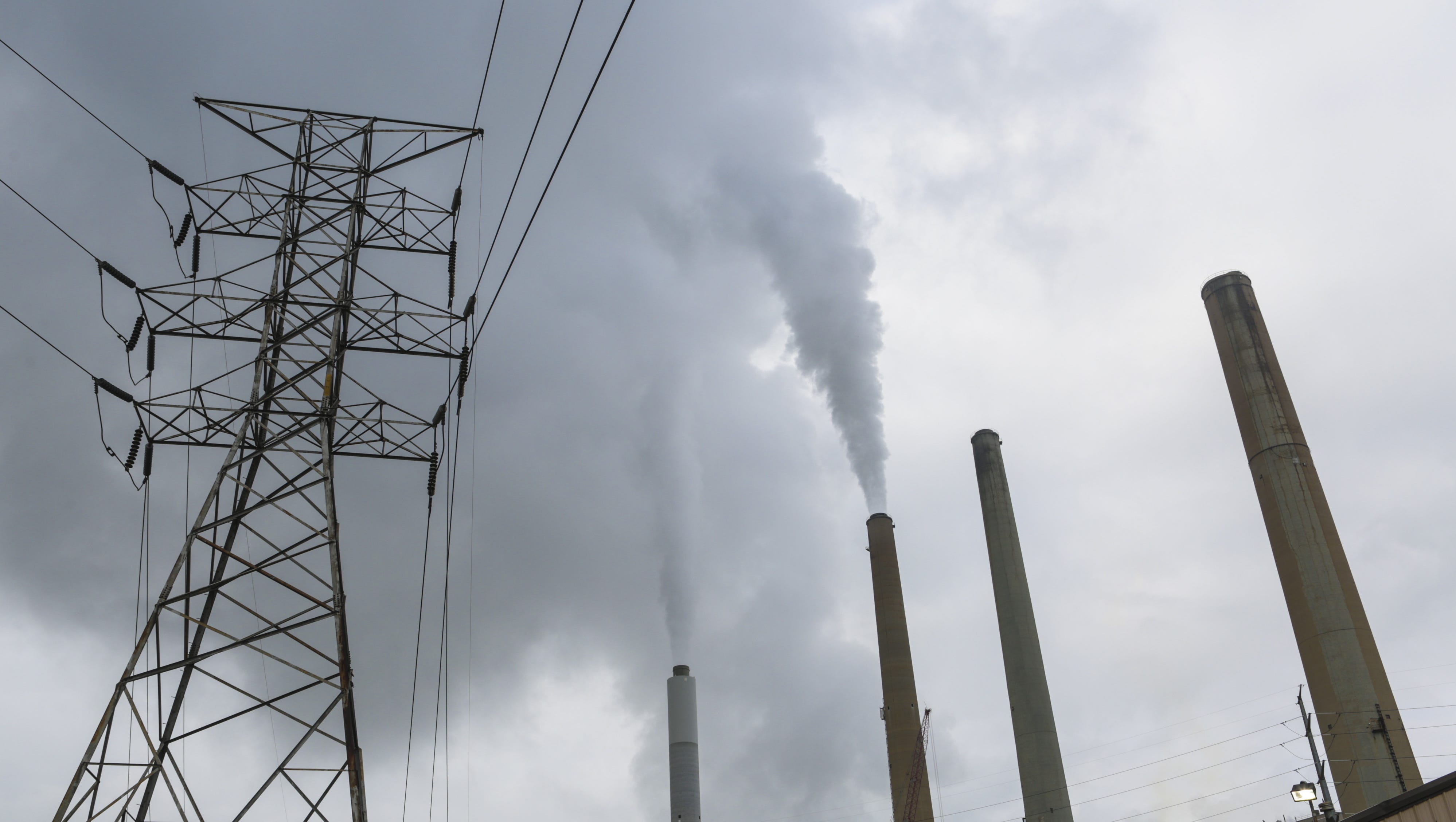 Compromise would cut LG&E, KU electric rate hike