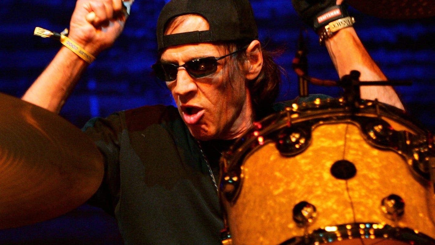 Scott Asheton, backbeat of Stooges sound, dies at 64