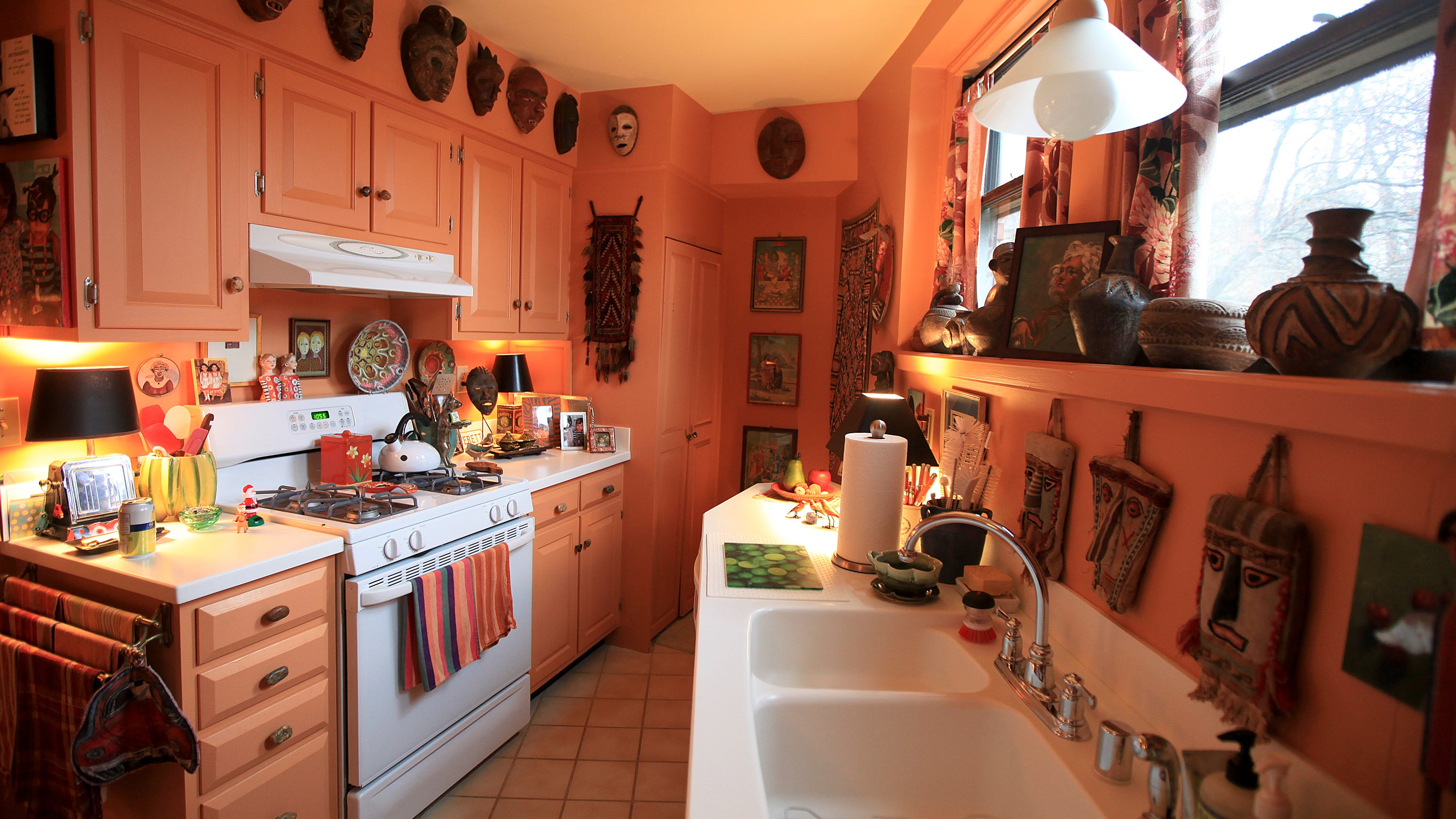 Tour the Tindall home in the Highlands