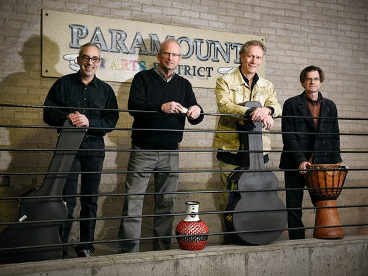 Dennis Warner and the D's to play Paramount