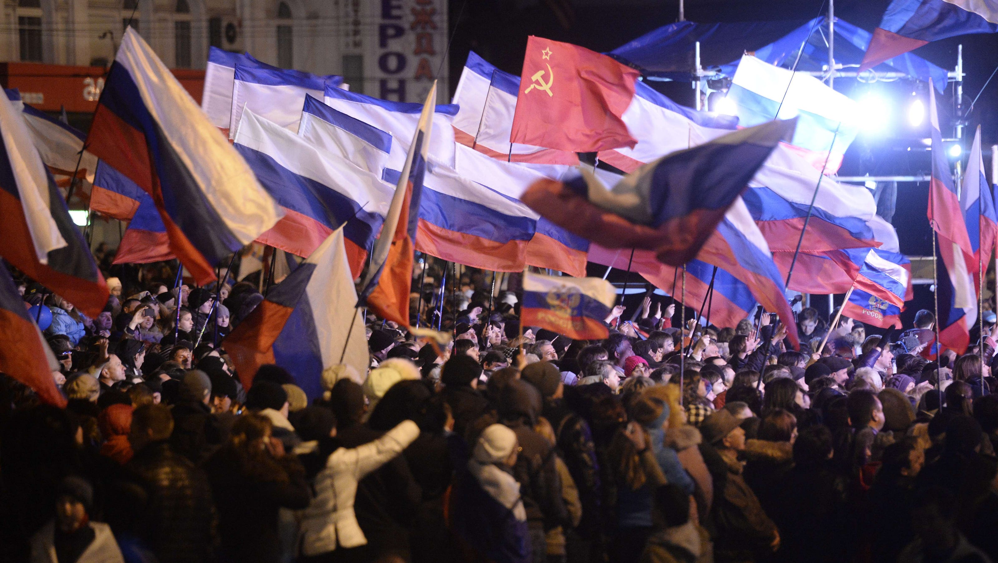 Obama imposes sanctions on 7 Russians after Crimea vote Obama imposes sanctions on 7 Russians after Crimea vote