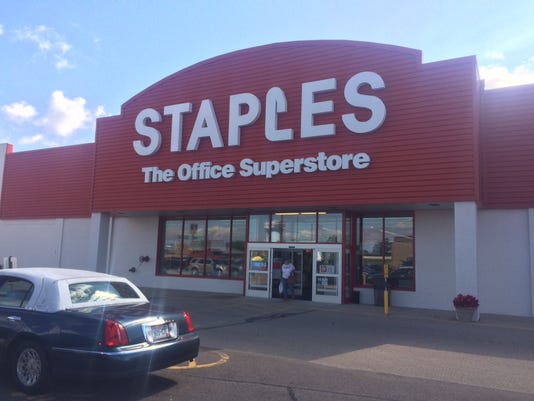 Staples to close Oshkosh store Sept. 16
