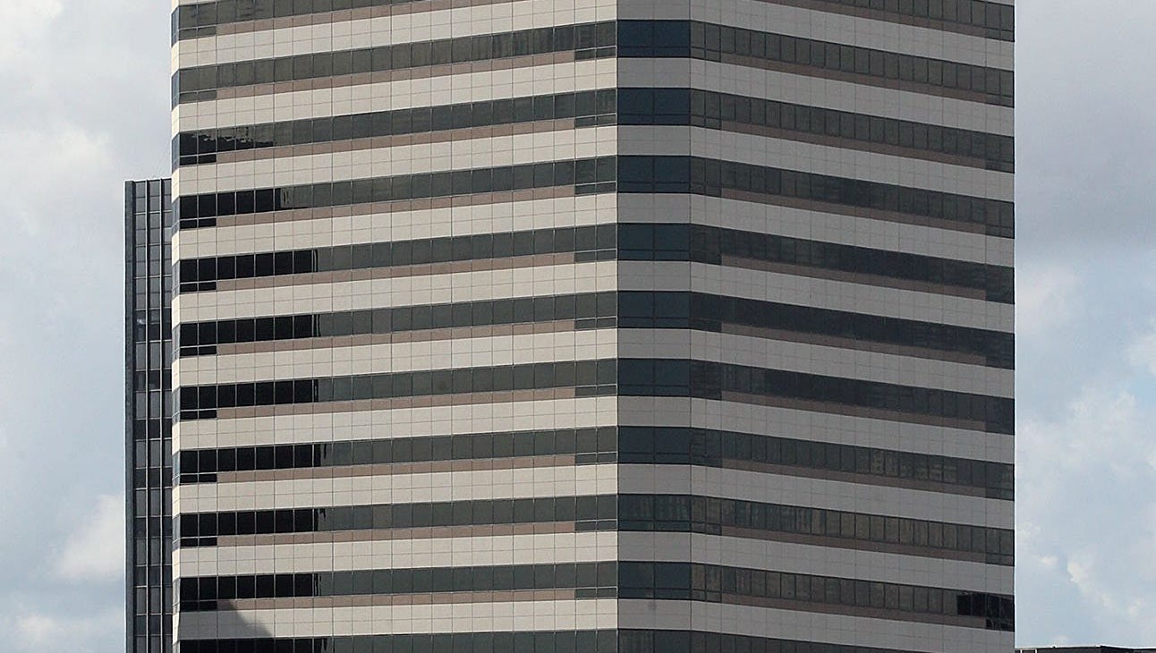 Nonprofit Ed Rachal Foundation buys iconic 'Frost Bank' building