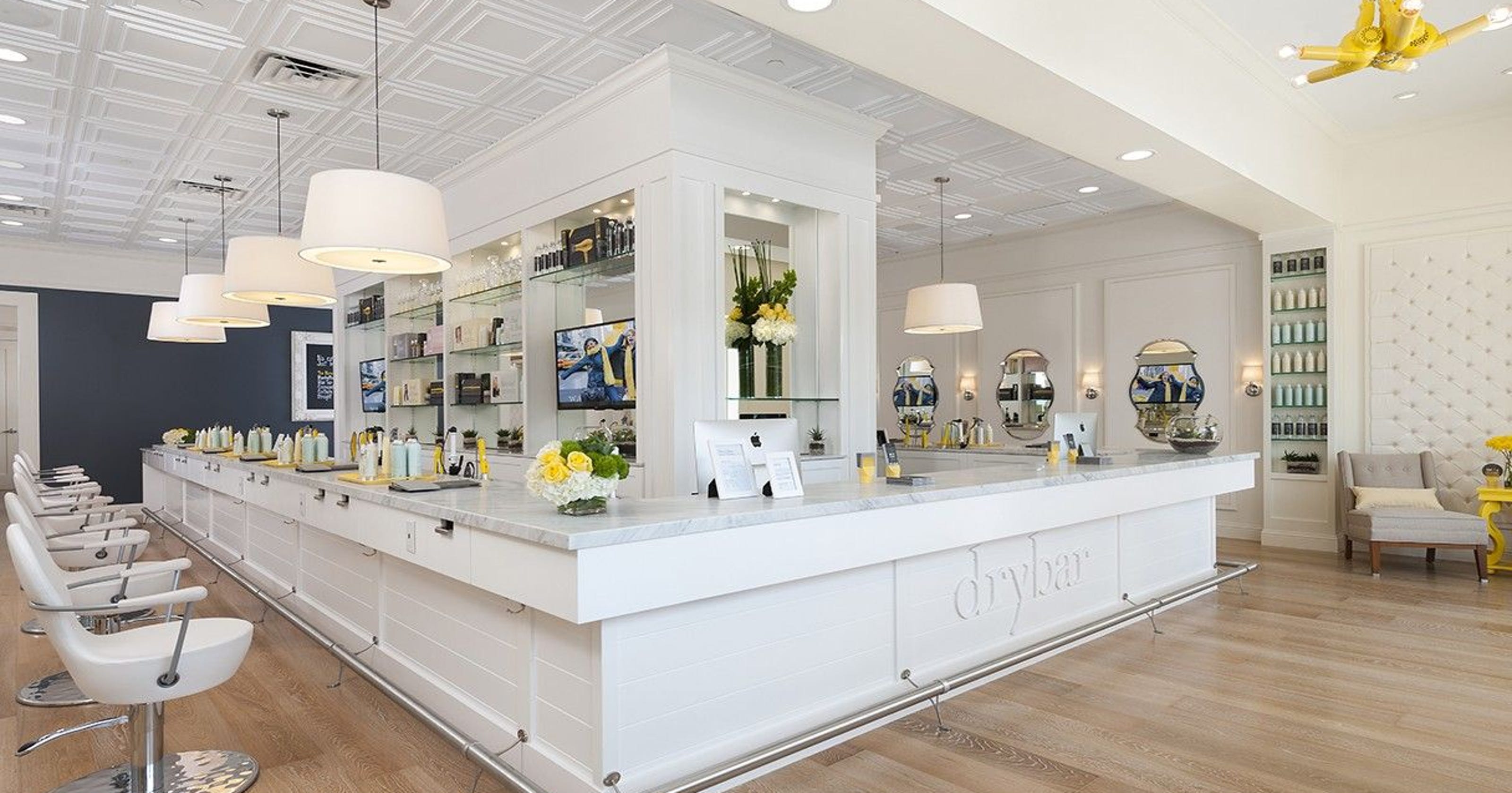 6 shops and restaurants opening in the Fashion Mall at Keystone