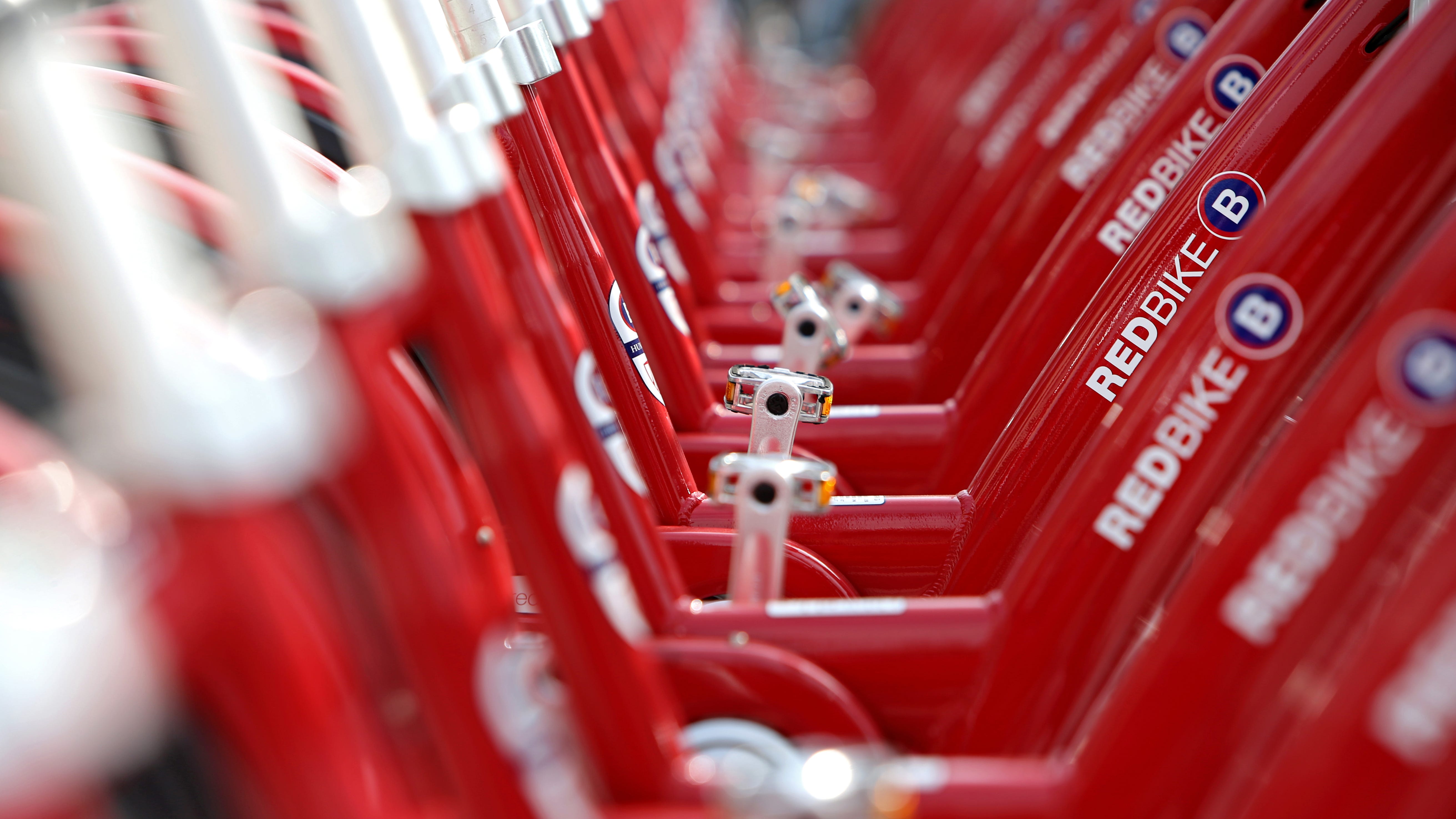 Editorial: Get off sidewalk, other Red Bike lessons