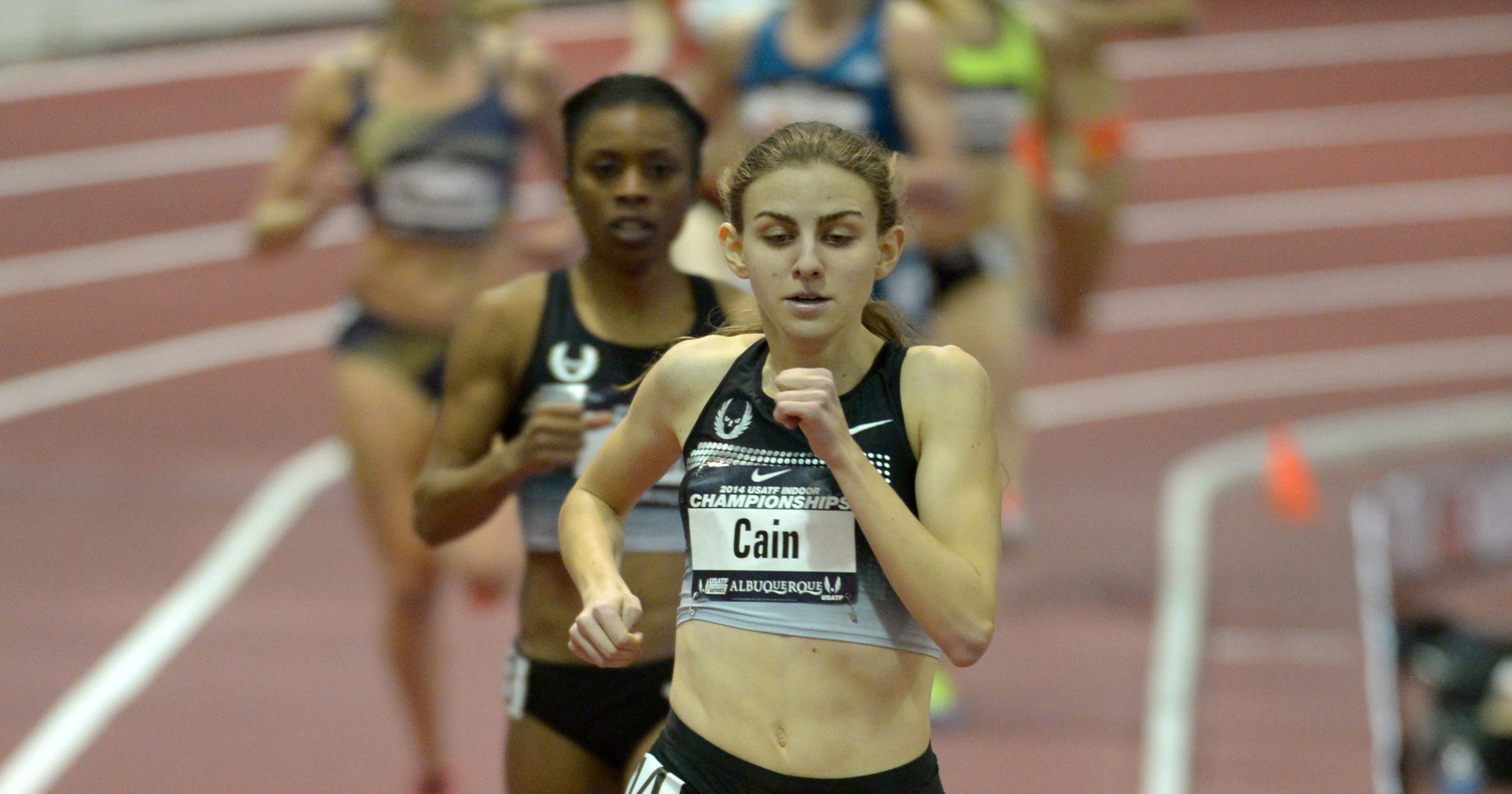 Mary Cain finds balance between pro career, college
