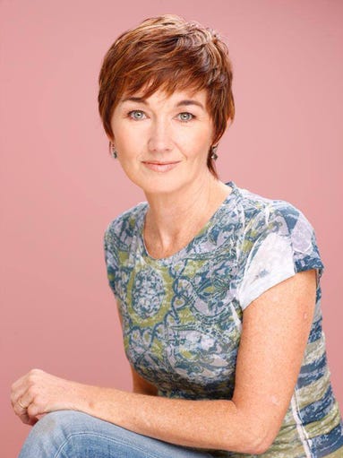 Lari White over the years