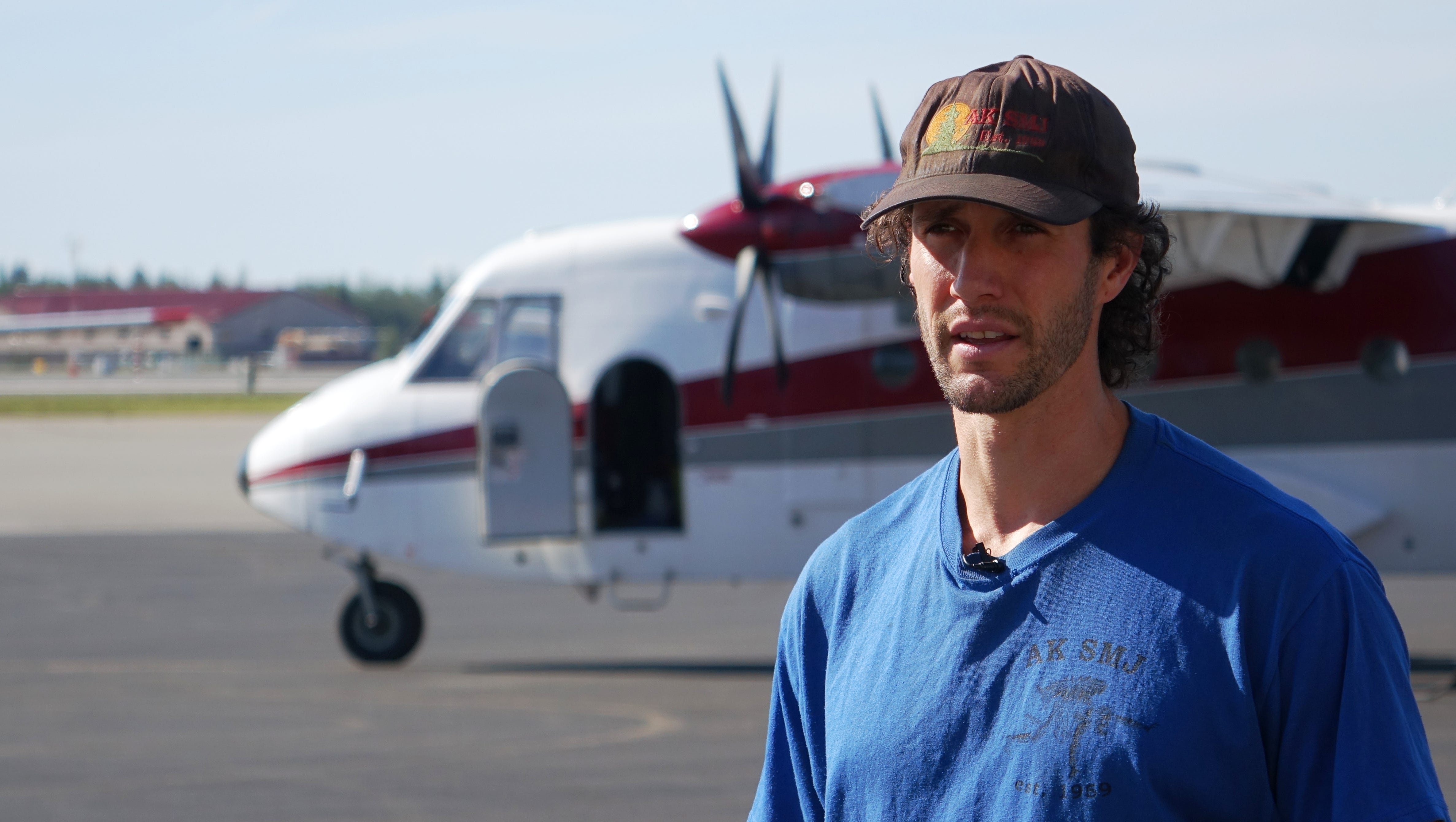 Elite firefighters parachute down onto wildfires to protect property