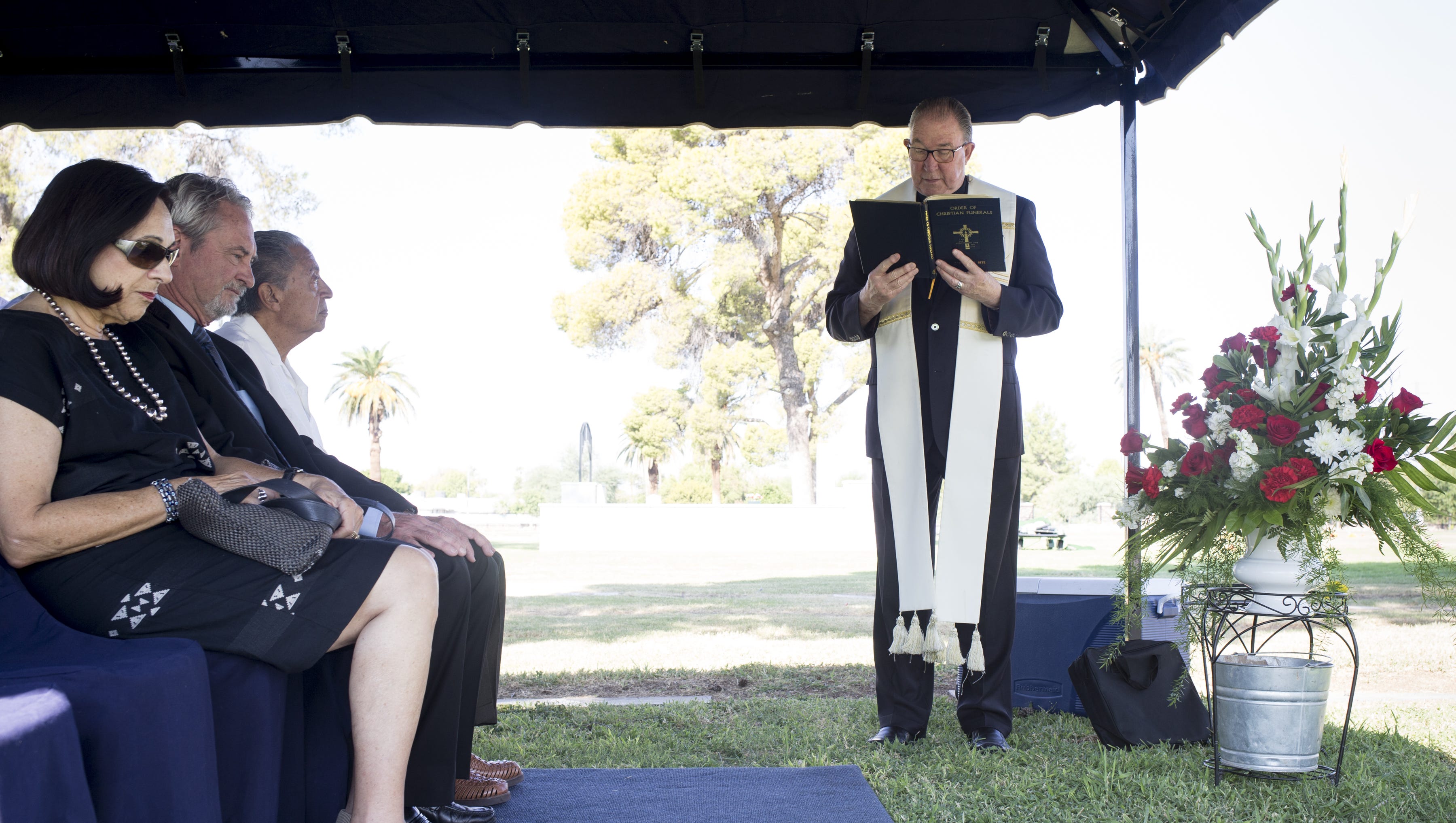 Grave marker unveiled for former Gov. Rose Mofford