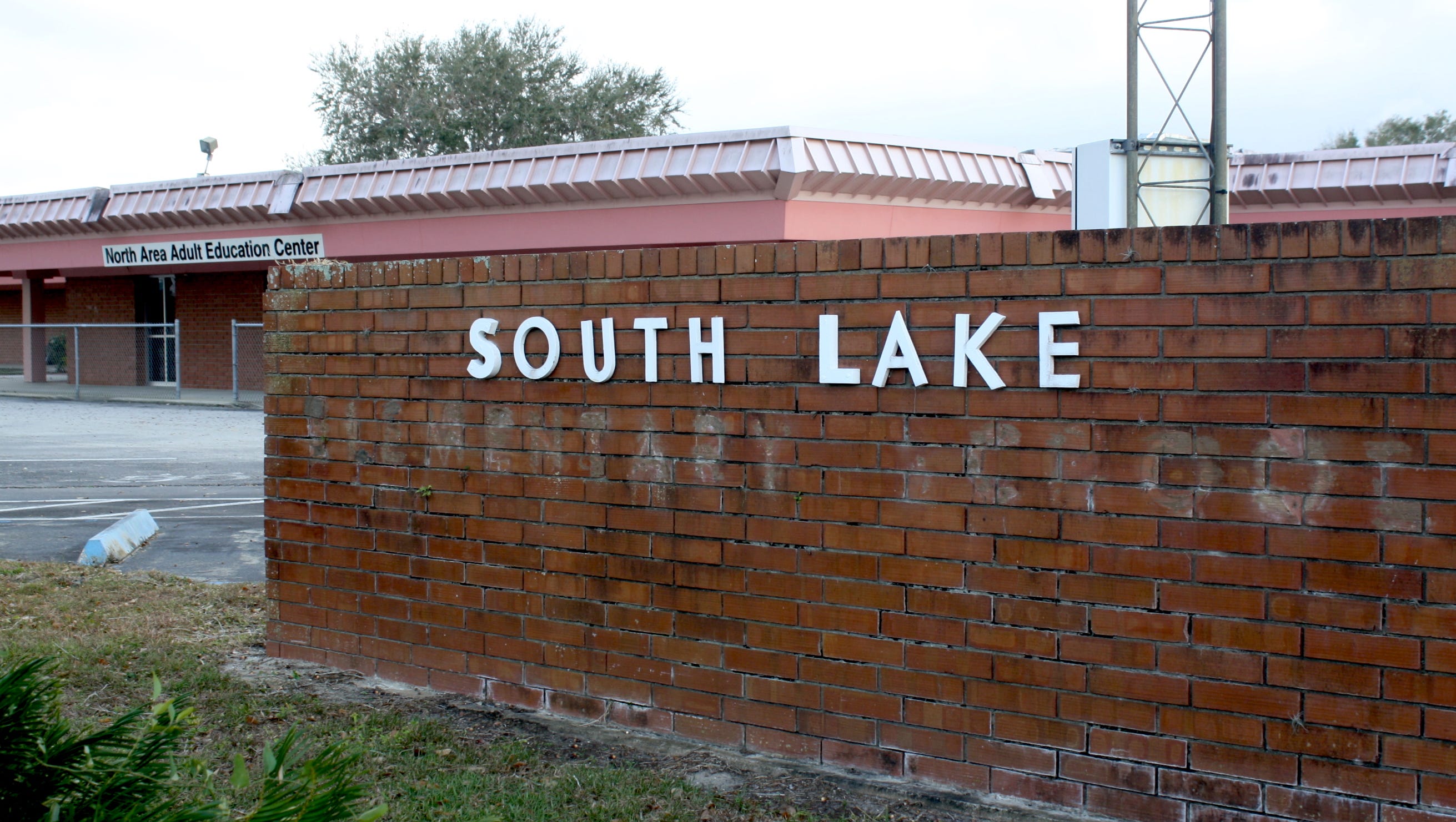 South Lake Elementary reopening stirs confusion