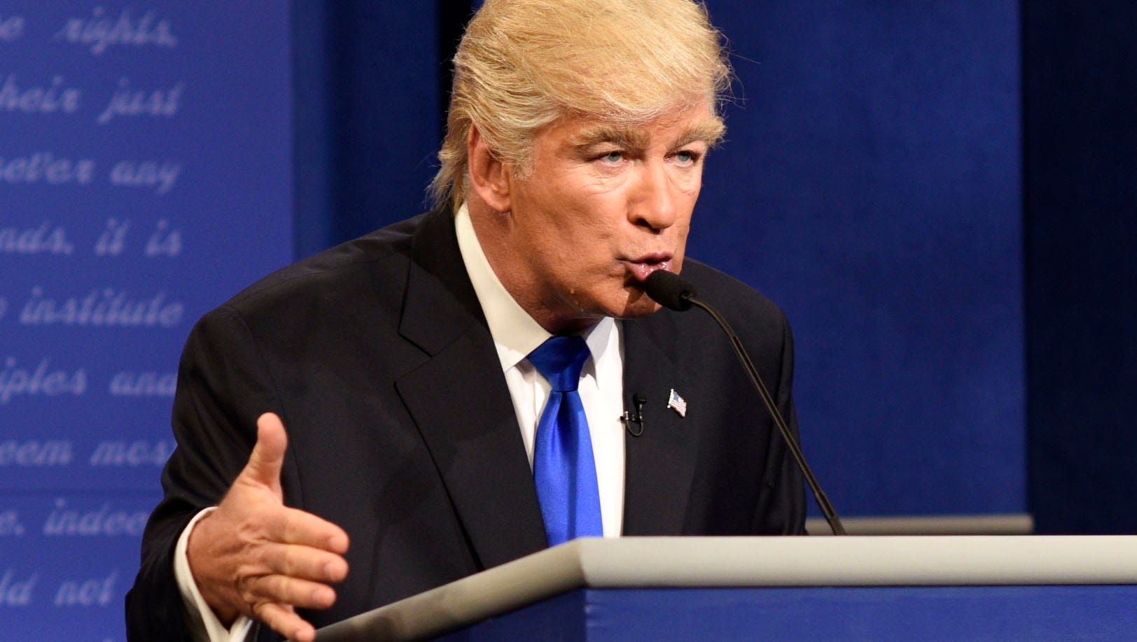 Alec Baldwin defends playing 'grilled cheese sandwich' Donald Trump on ...