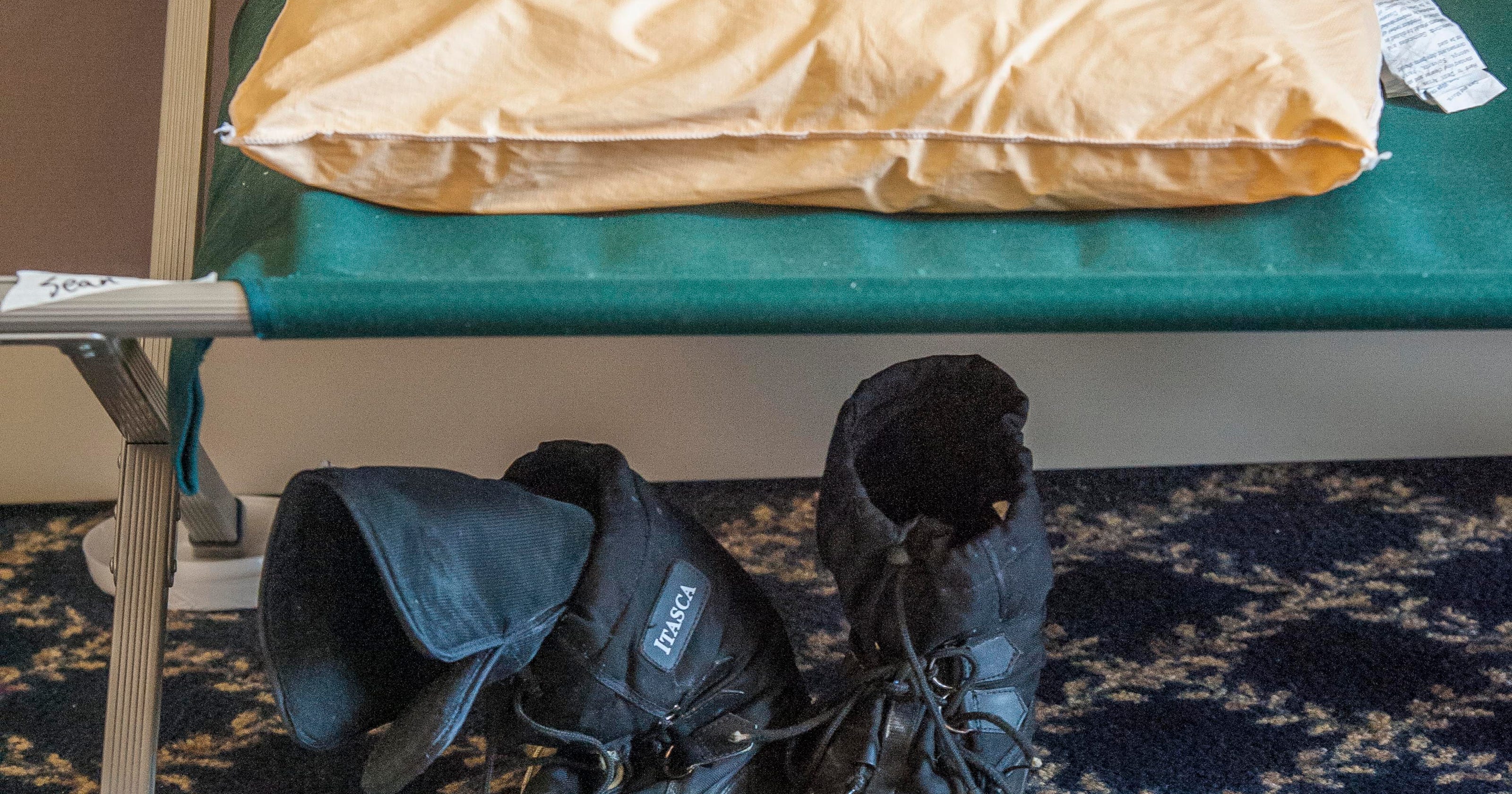 Burlington's low-barrier shelter closes its doors for the summer