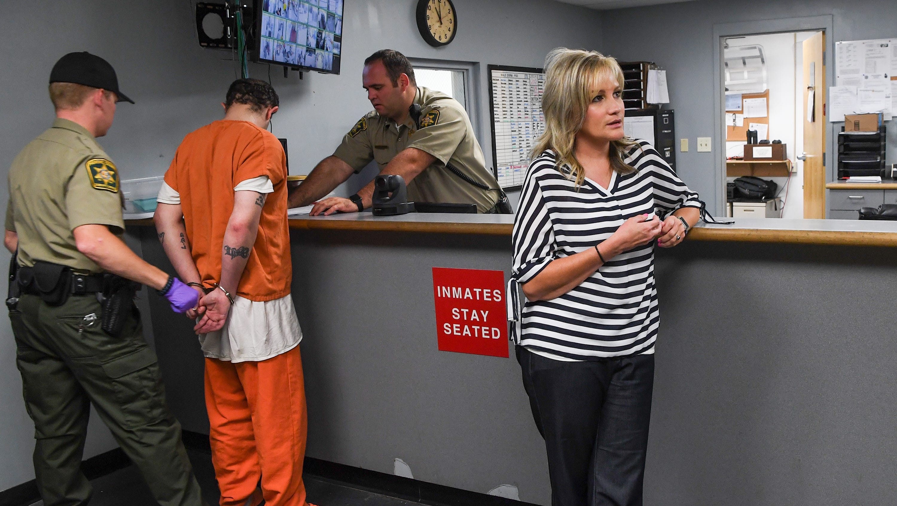 Sheriff, social workers try new way to combat jail recidivism problem