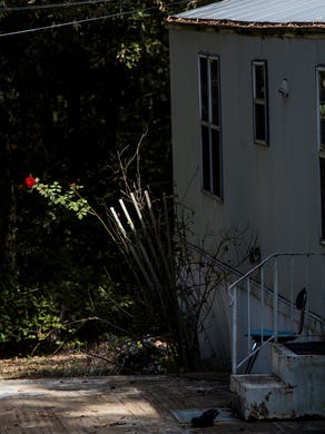 Jurors in Jessica Chambers case view sites where crime occurred