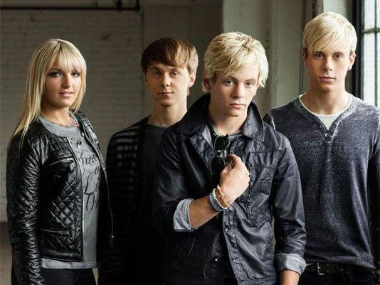 R5 got to twerk with One Direction