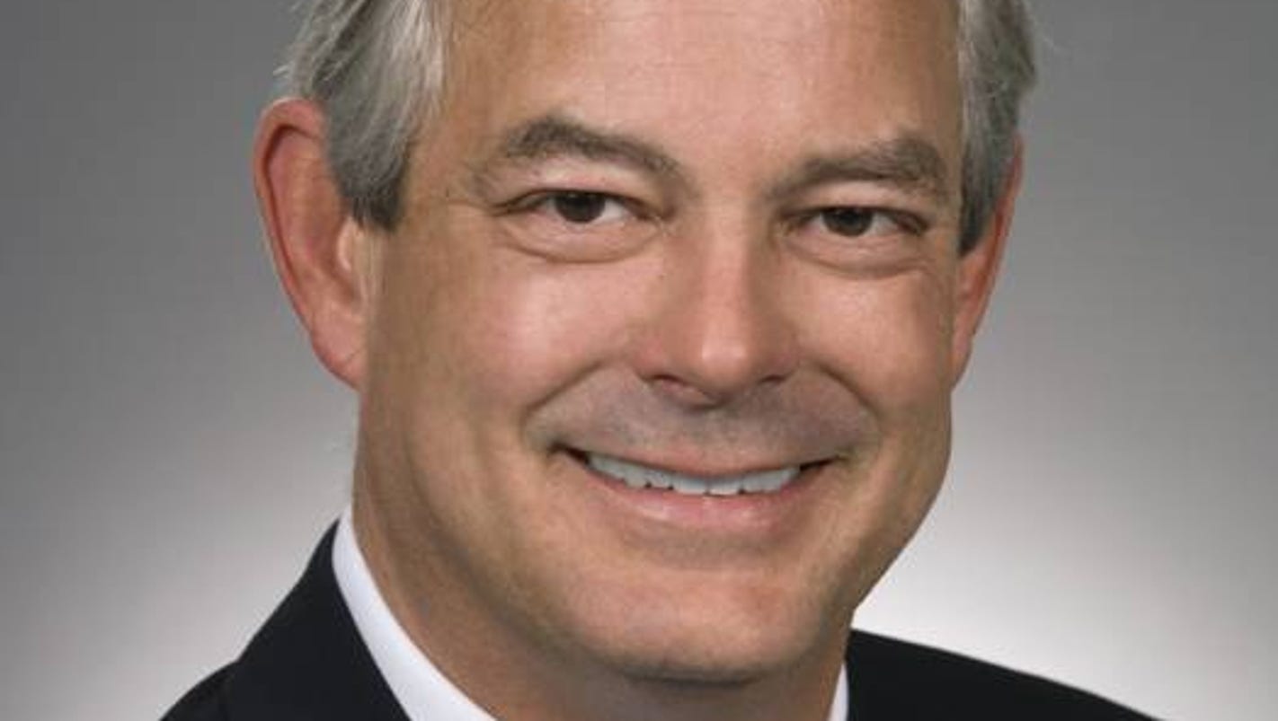 Robert McNeilly named head of Synovus' Bank of Nashville