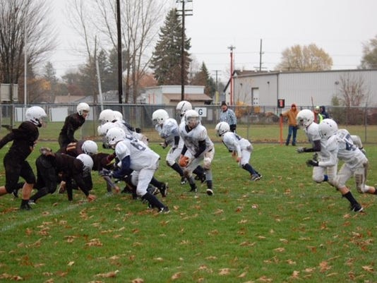 Junior football wraps up season