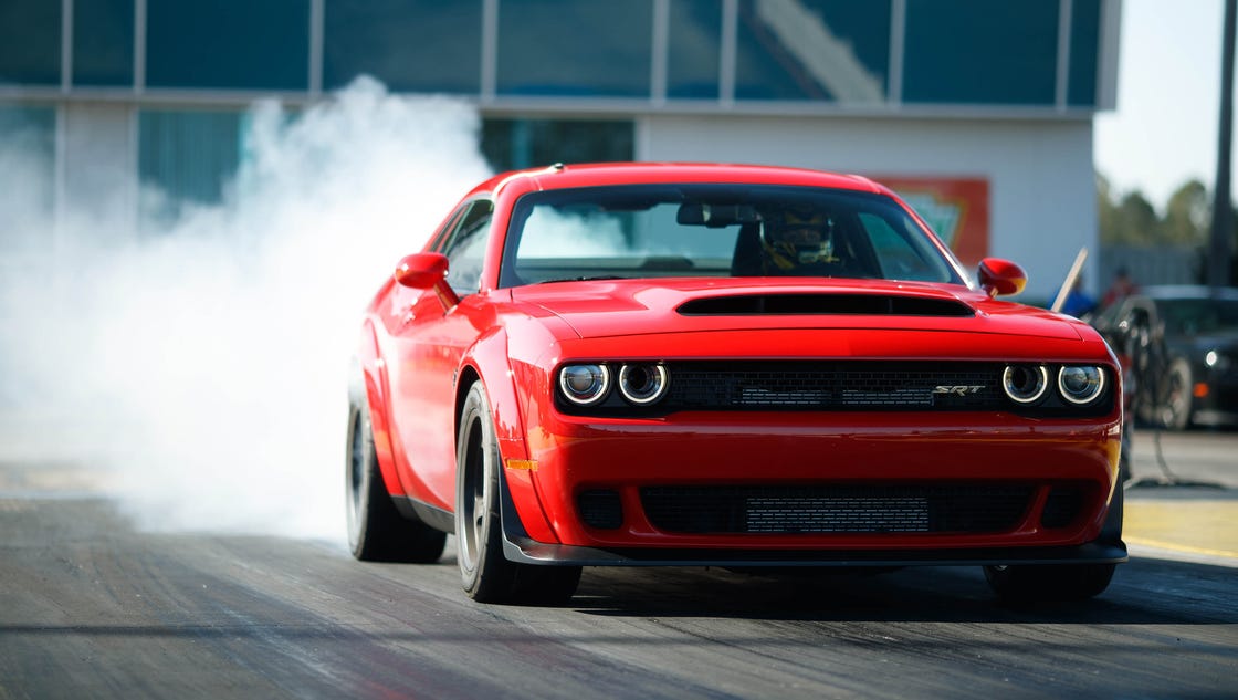 2018 Dodge Challenger SRT Demon Is Officially An 840 HP Drag Strip ...