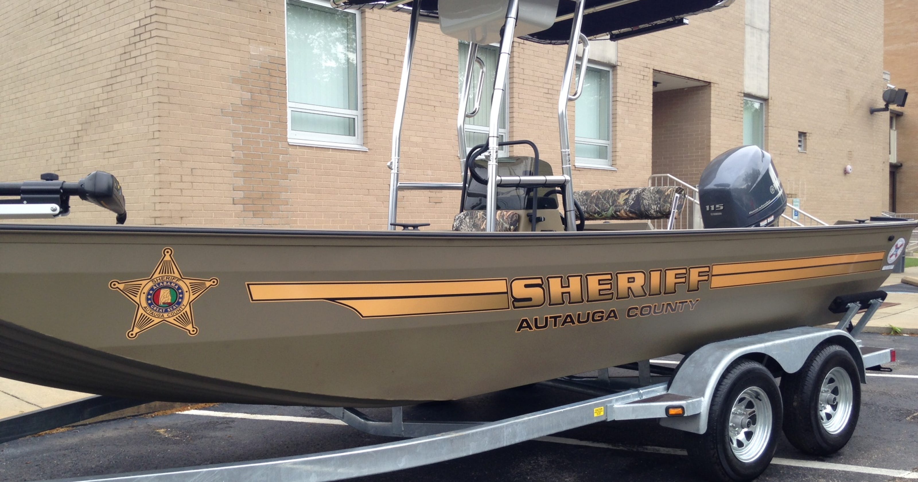 Autauga sheriff's office takes delivery of boat