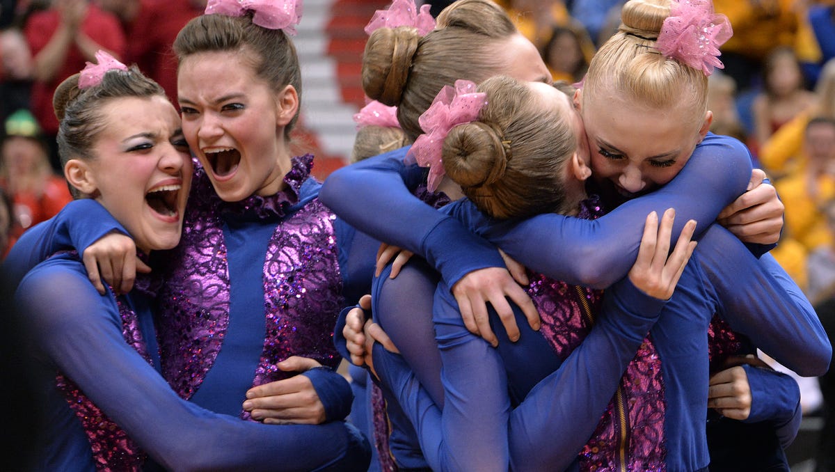 State dance high kick finals