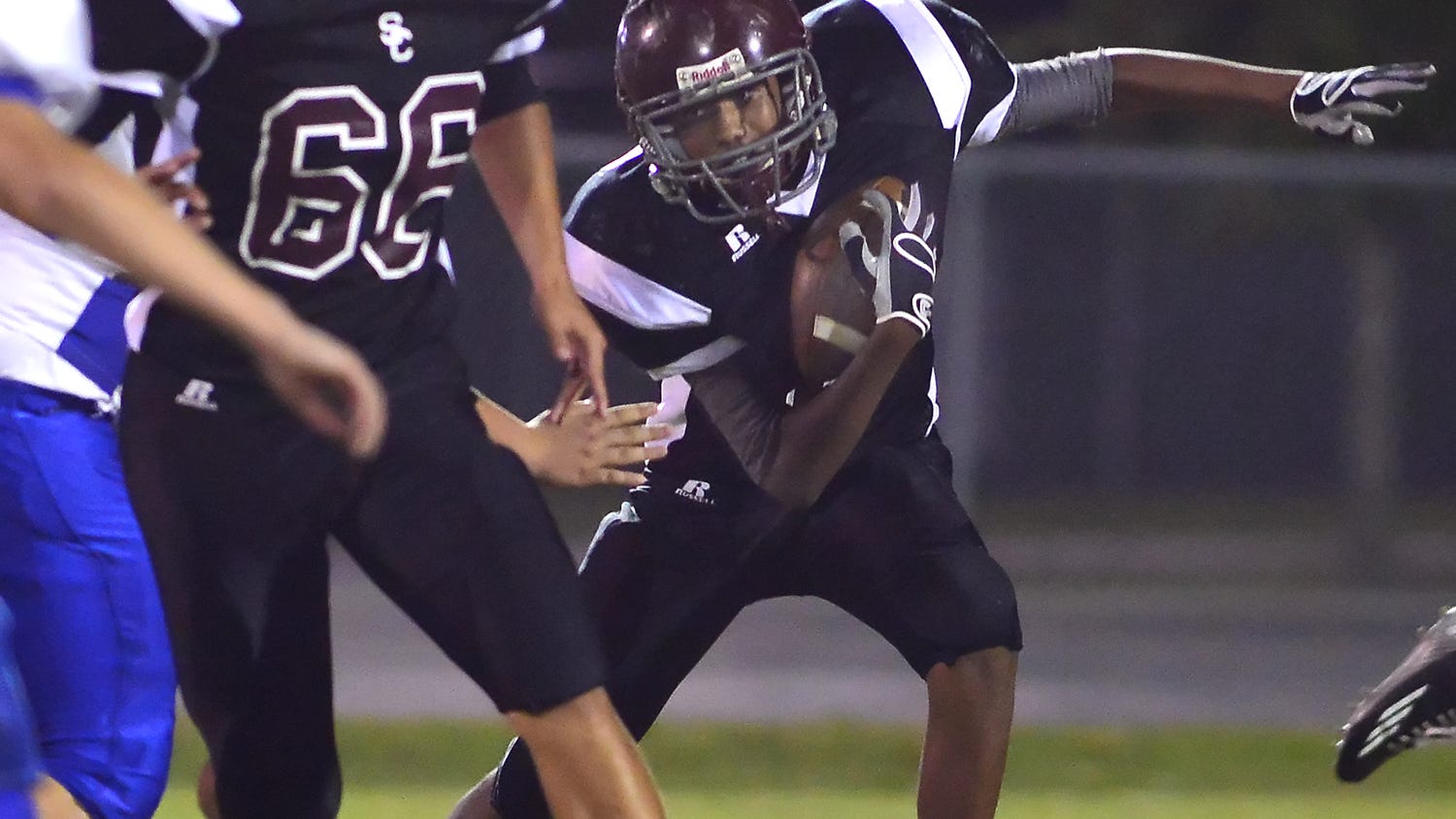 Second-half surge lifts Knox Doss