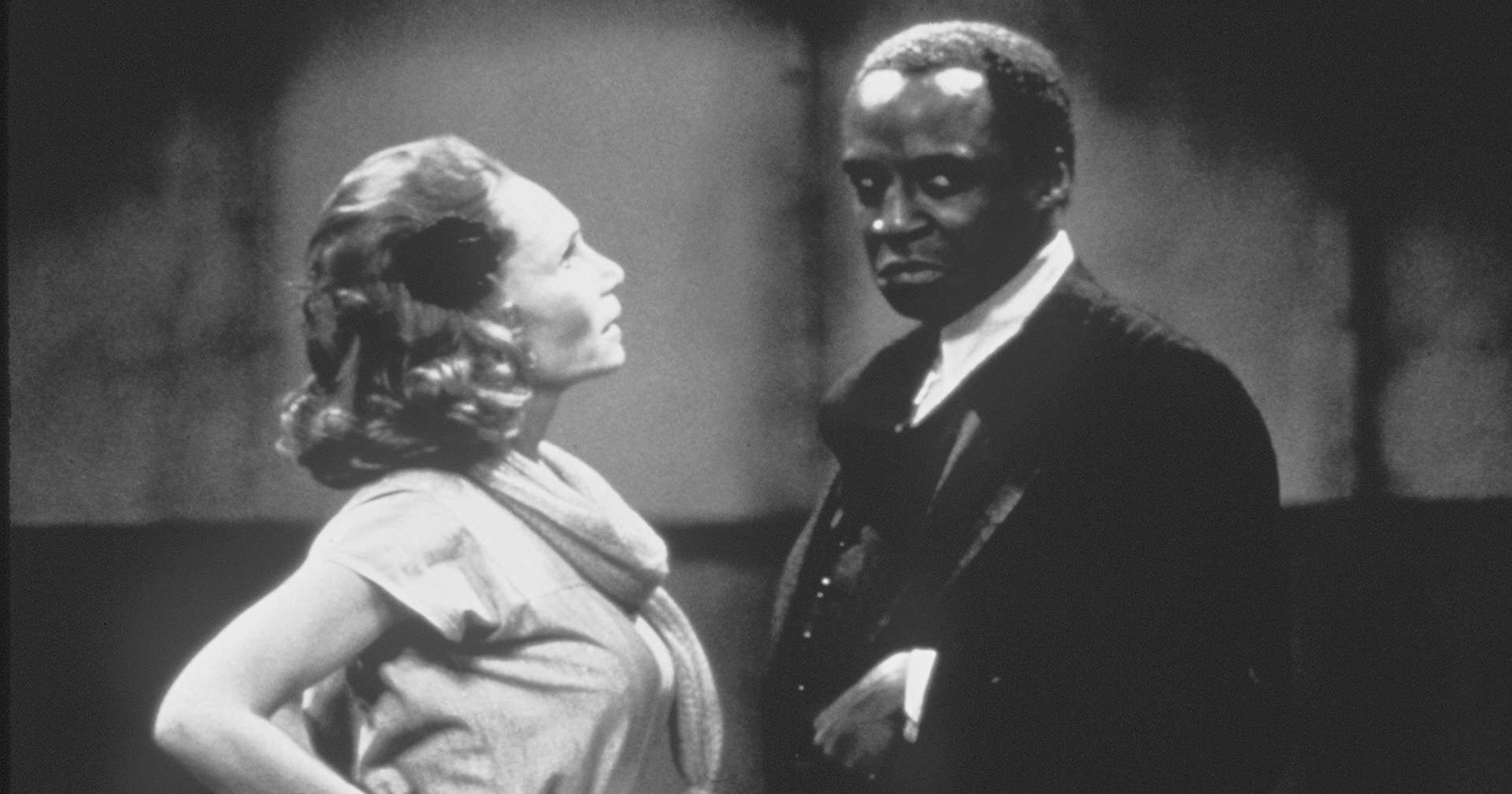 'Soap' made Billy Crystal a star, and drew controversy and laughs