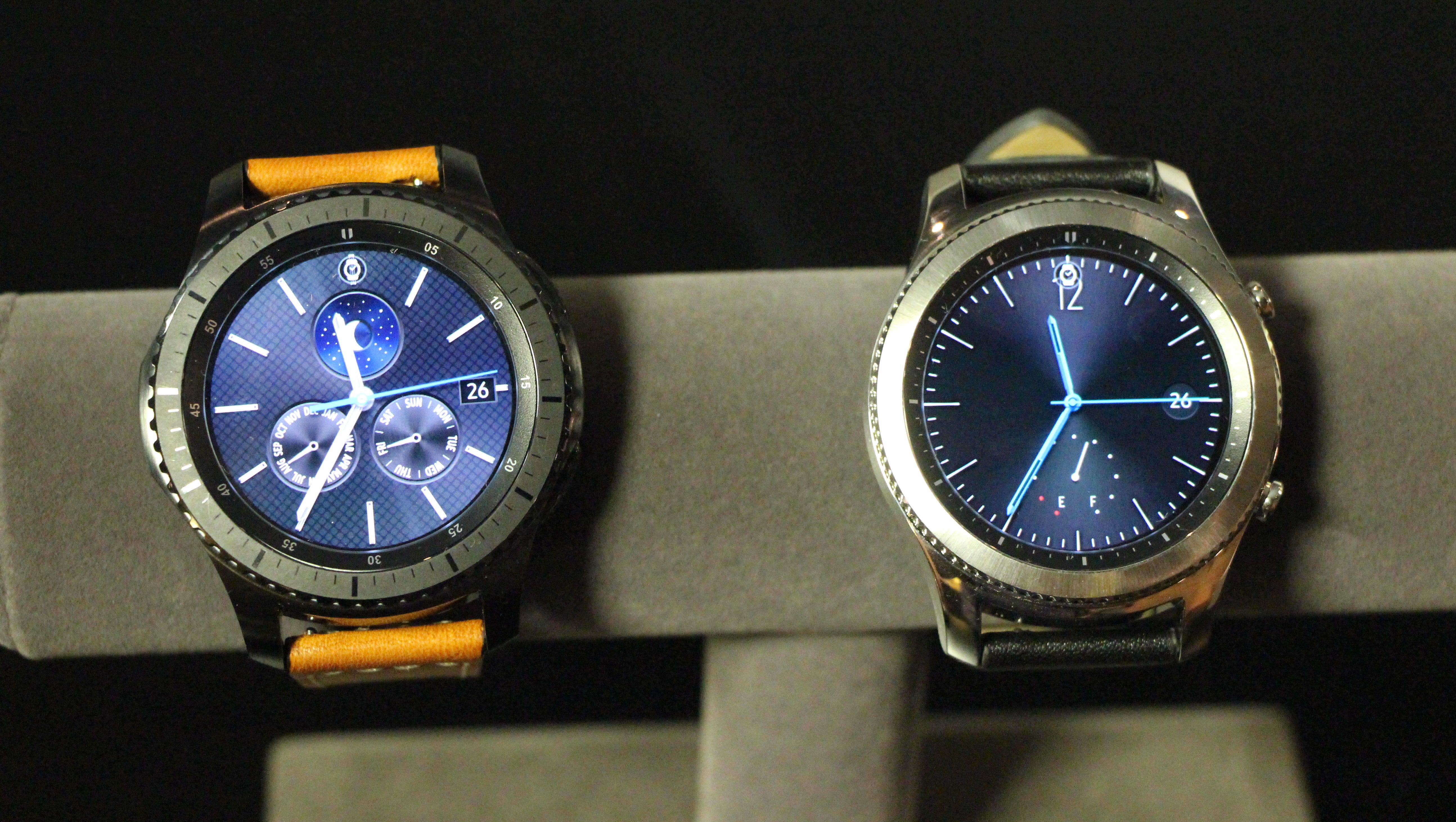 Samsung ticks forward with new Gear S3 smartwatch