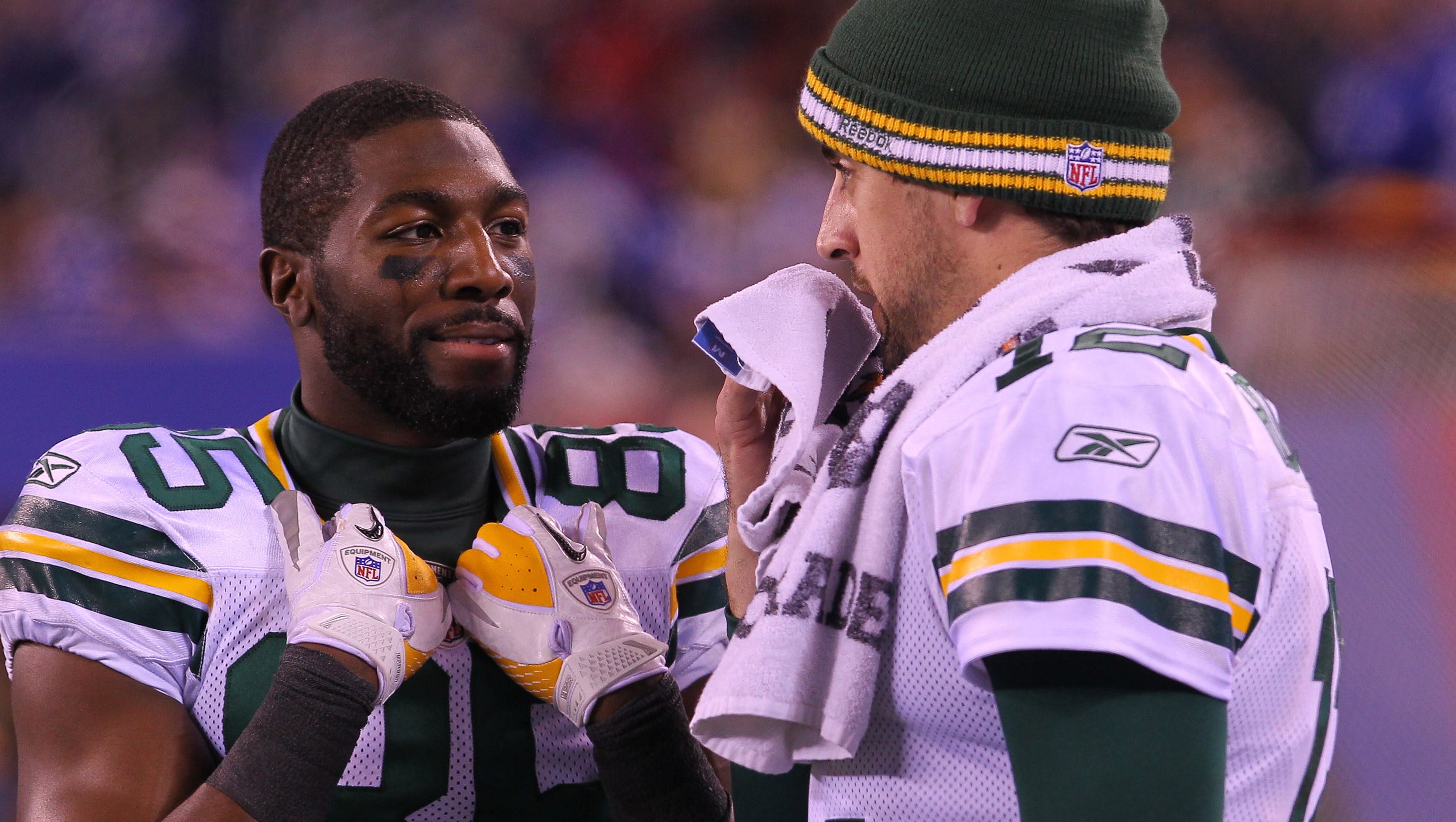 Vikings' Greg Jennings tries to defuse comments about Aaron Rodgers