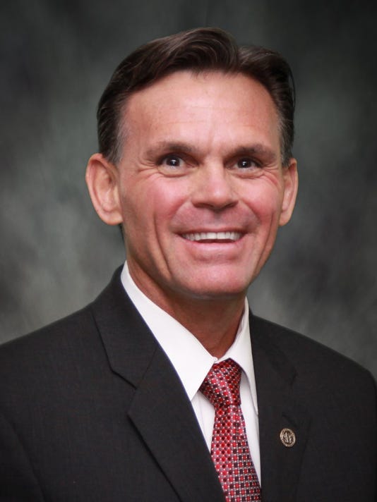Macomb County Executive Mark Hackel gives annual state of the county ...
