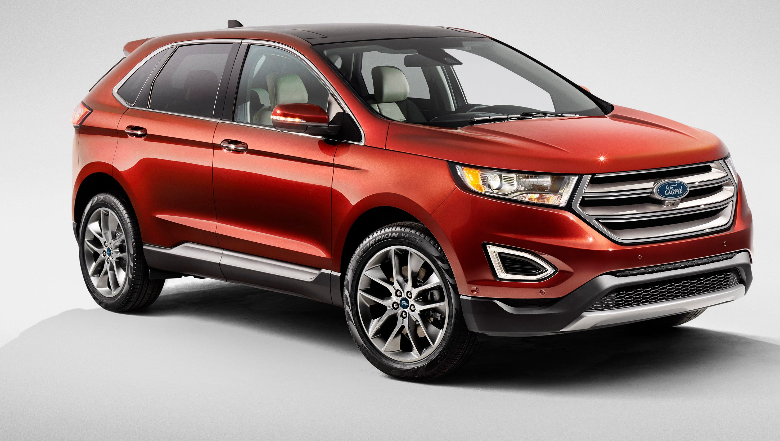 635725725391815531-FordEdge15Titanium.jpg?width=2947&height=1665&fit ...