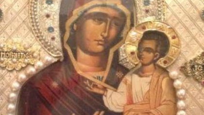 'Miraculous' religious icon on display in Phoenix