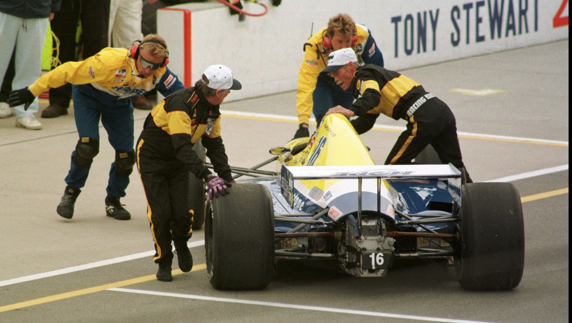 IndyCar's Sam Schmidt remembers devastating day he woke a quadriplegic