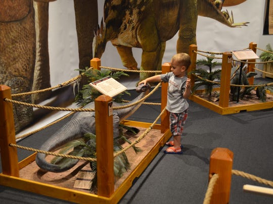 'Little' dinosaurs? Philly exhibit is a big hit