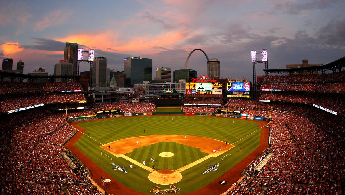 Top baseball stadiums for traveling fans