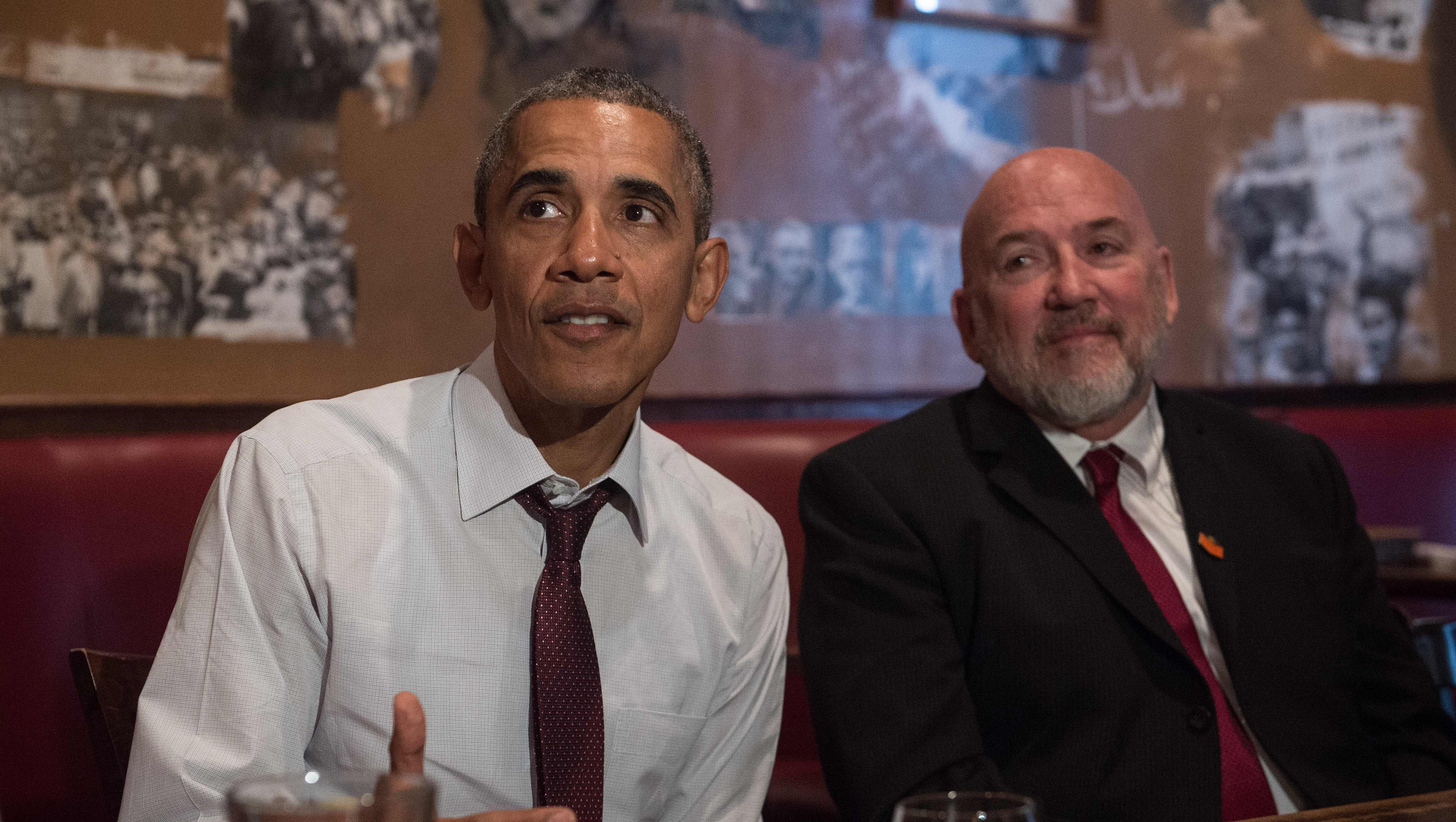 Obama issues record-breaking 214 commutations