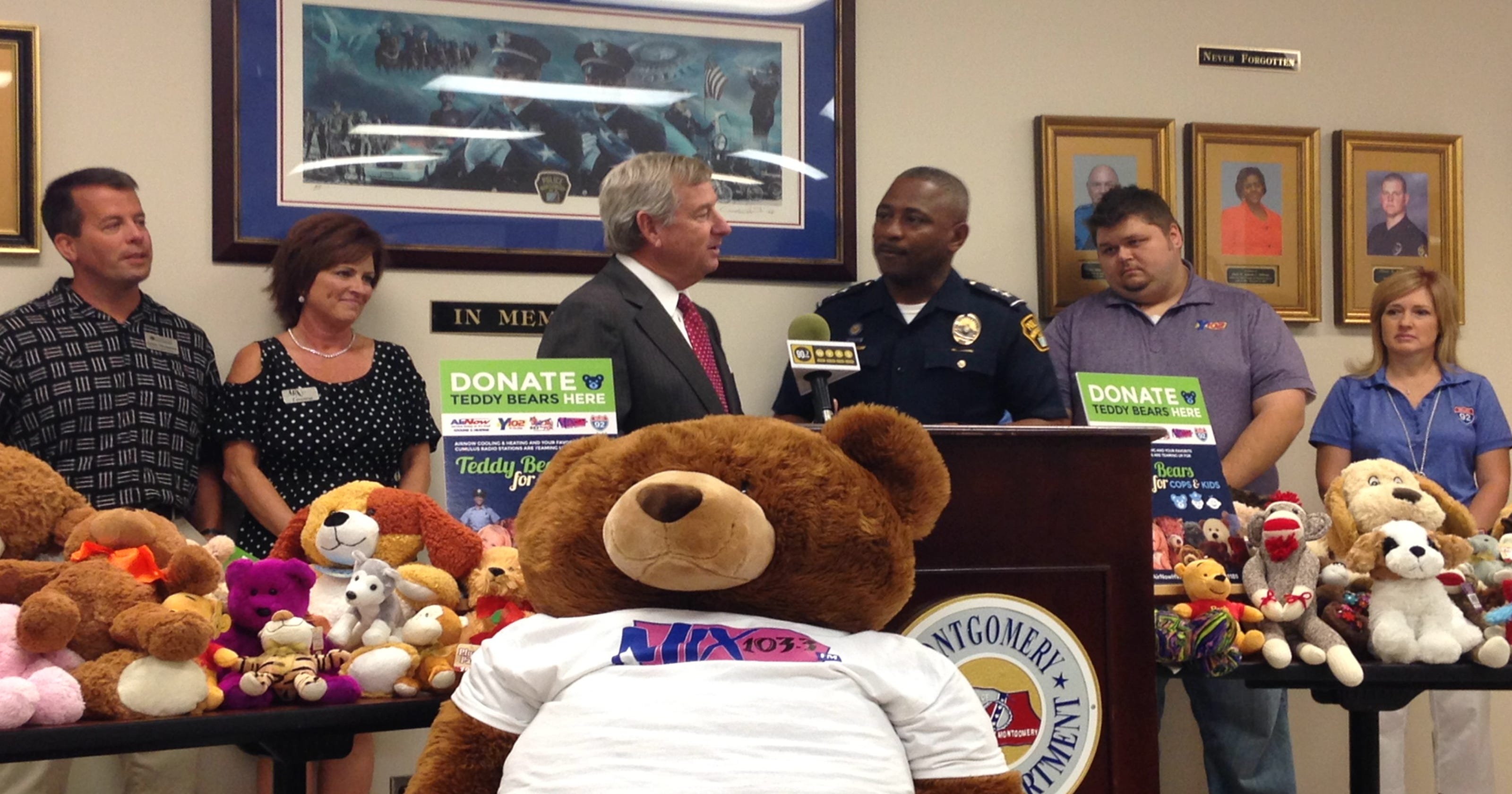 Police to use 100 teddy bear donation to comfort kids