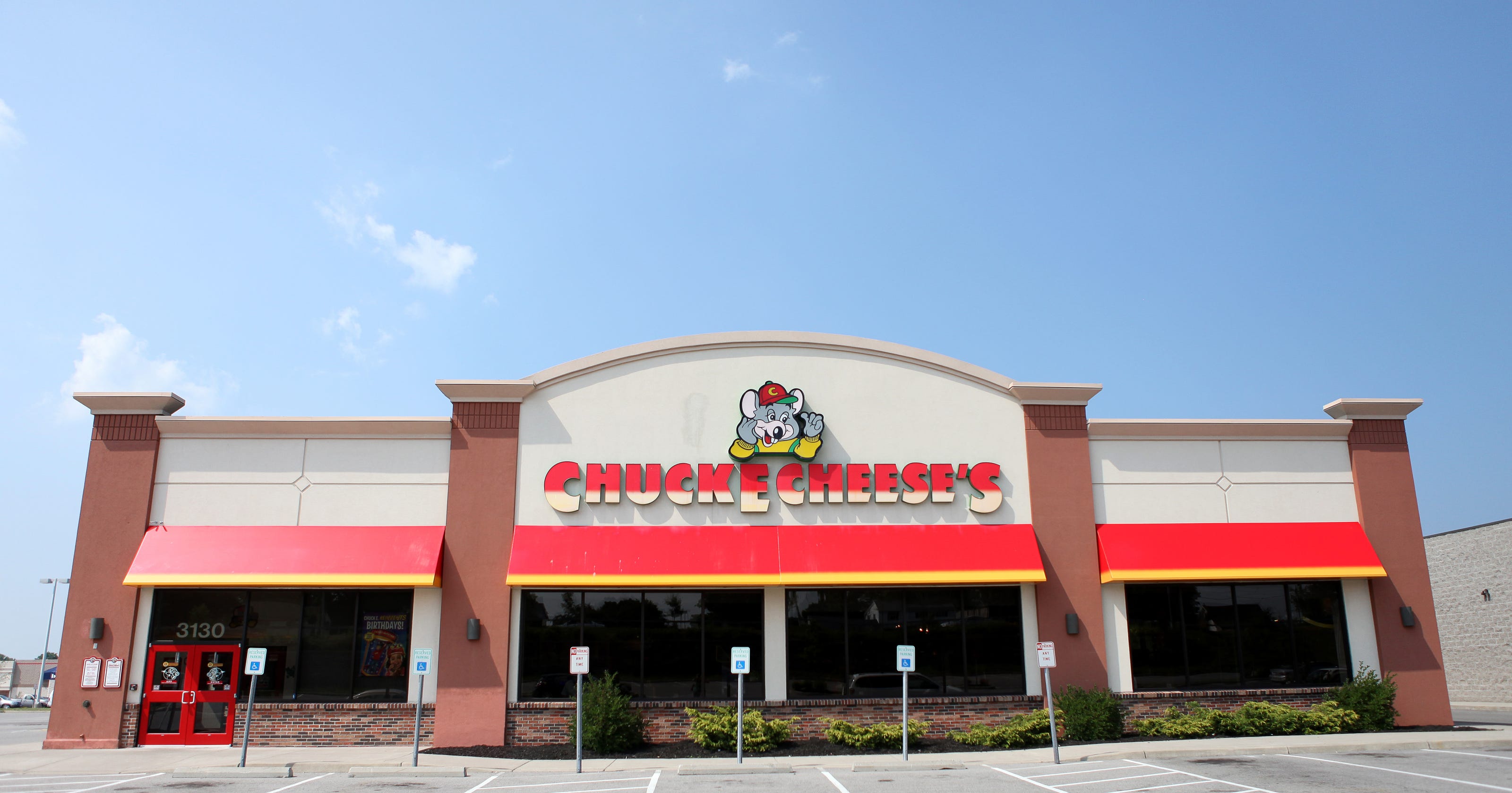 Chuck E. Cheese Cincinnati locations: Colerain Avenue store is closed