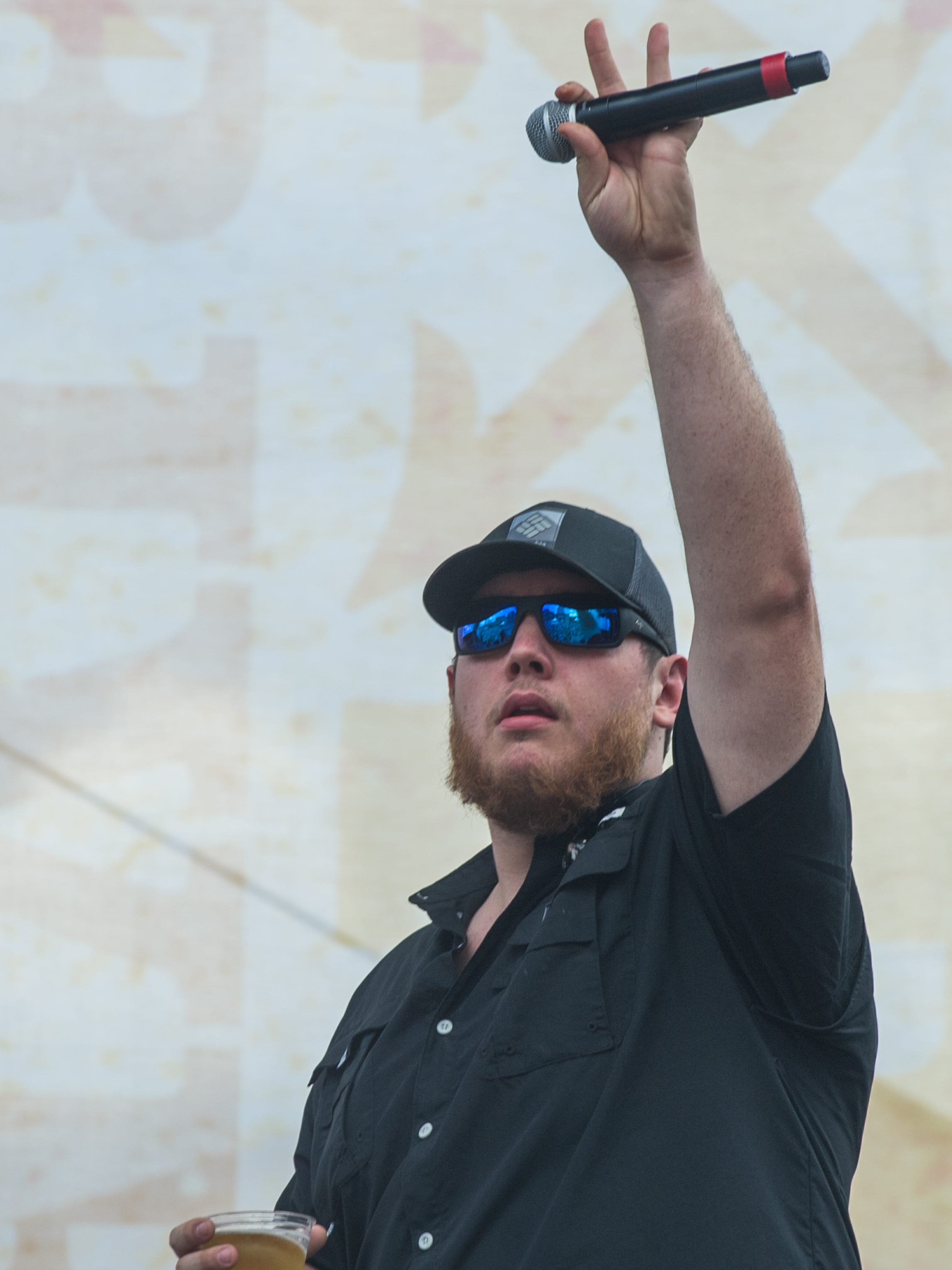 Luke Combs forges own path, finds hurricane of fame