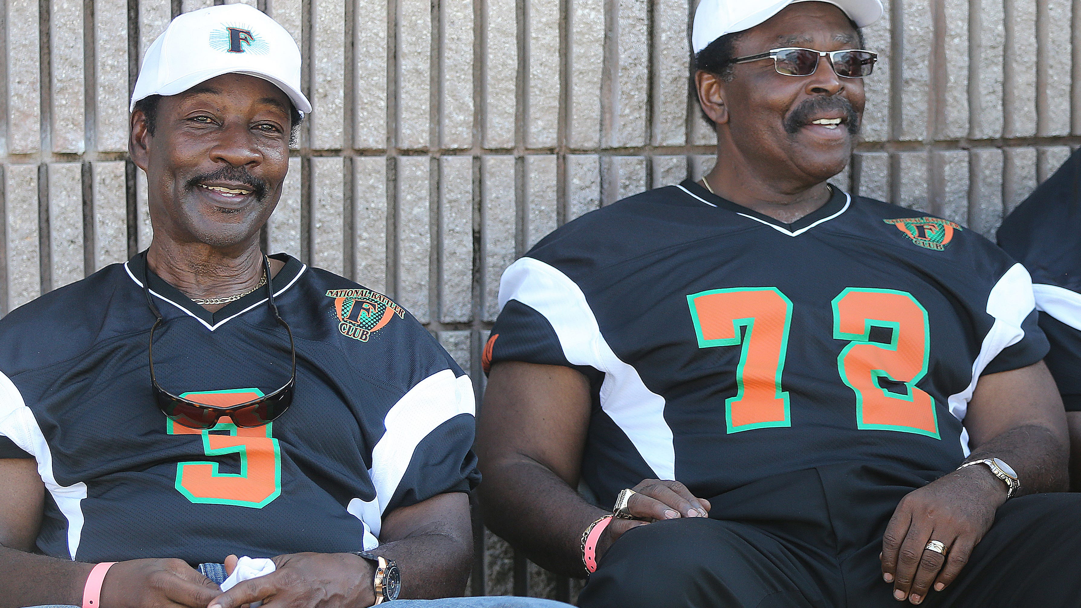 FAMU legend Ken Riley in Simmons' corner