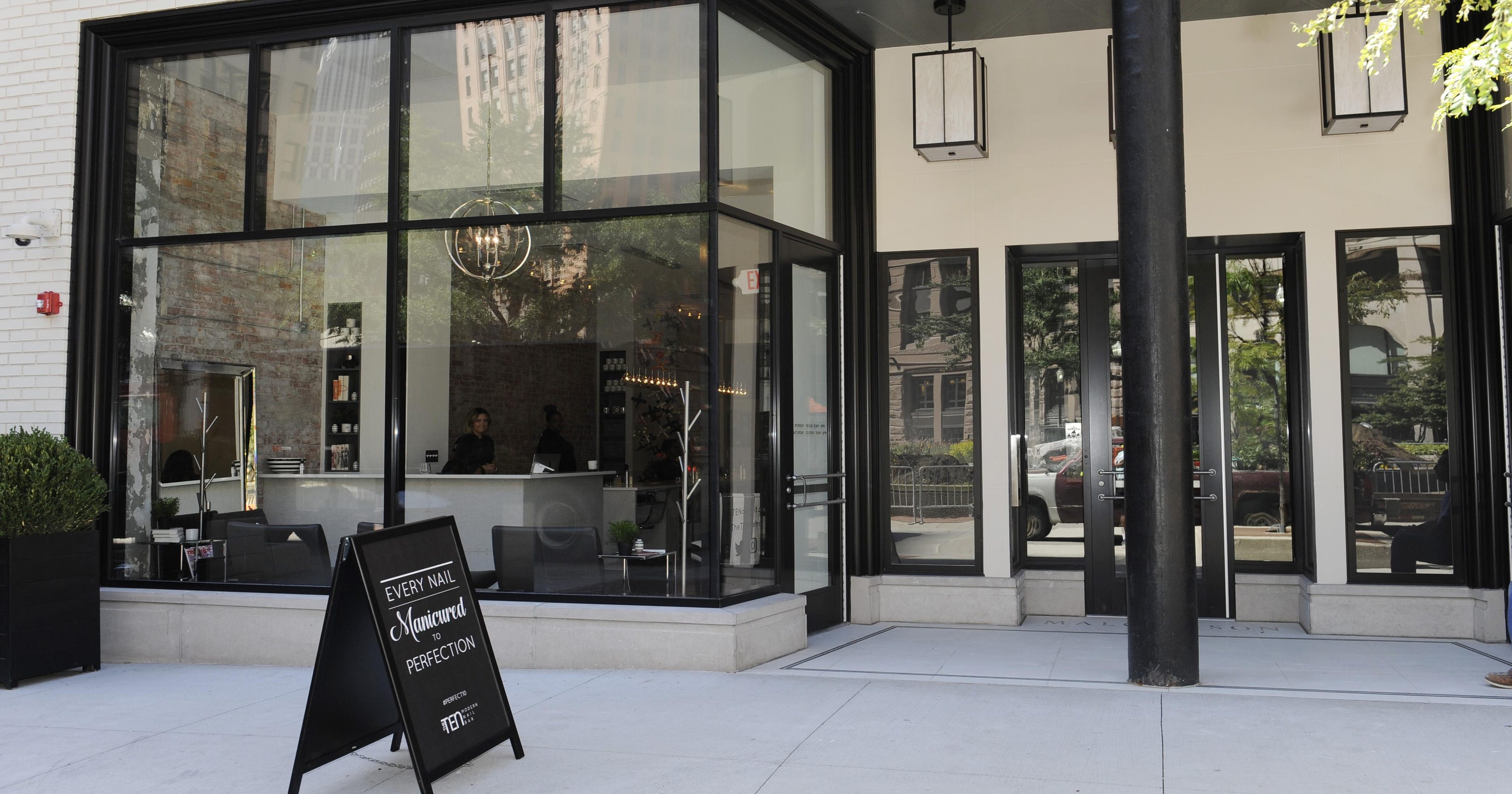 TEN Nail Bar to offer manis, pedis, drinks in Detroit