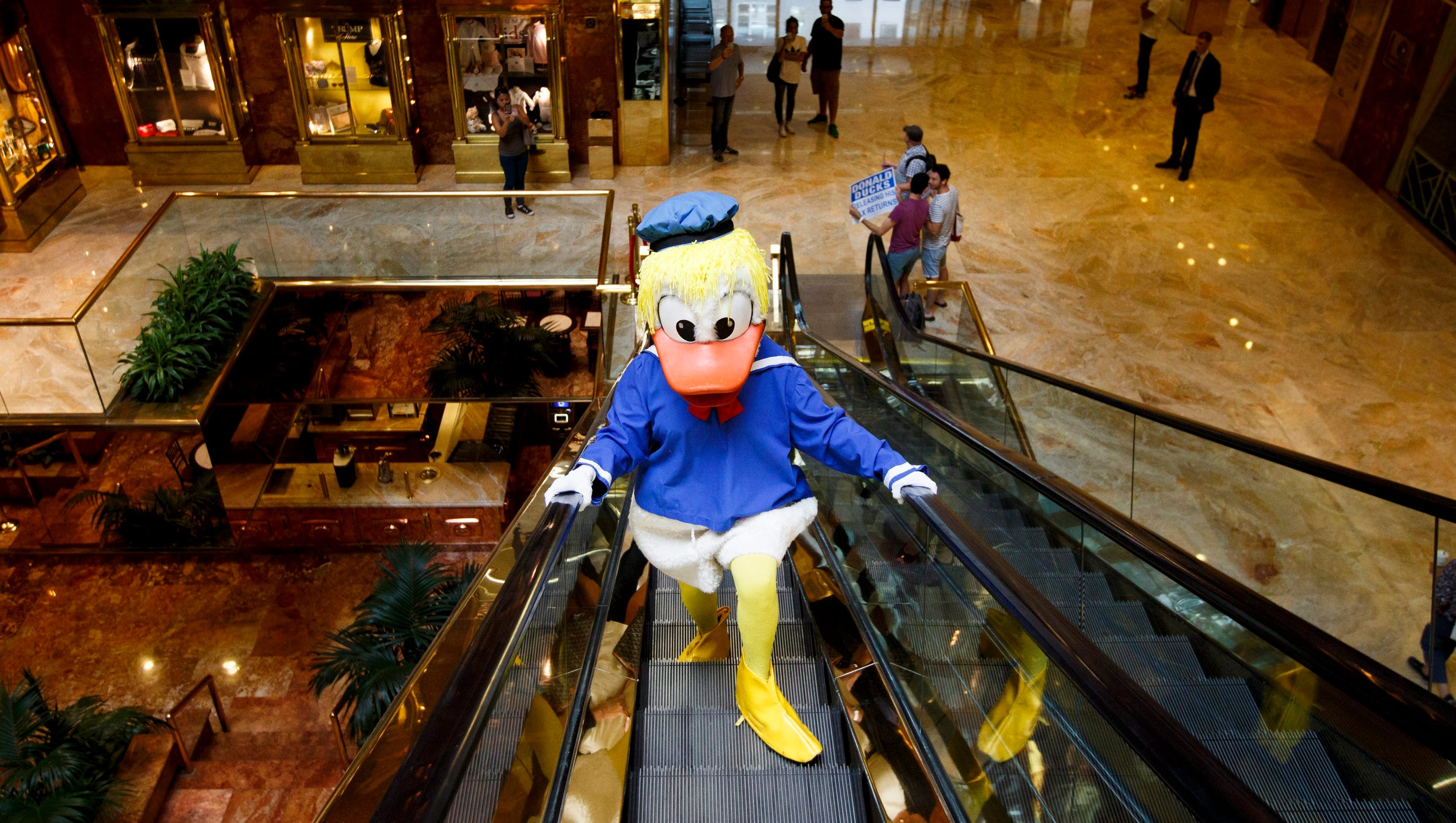 For the Record: People in creepy Donald Duck costumes are stalking ...