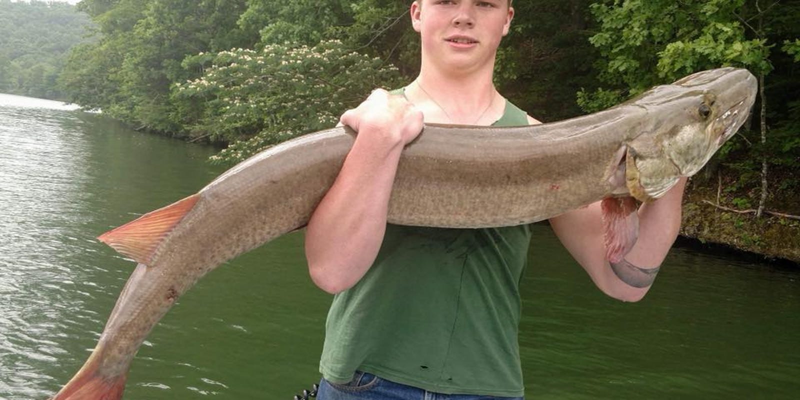 Oak Ridge teen reels in 52-inch musky. But was it a state record?
