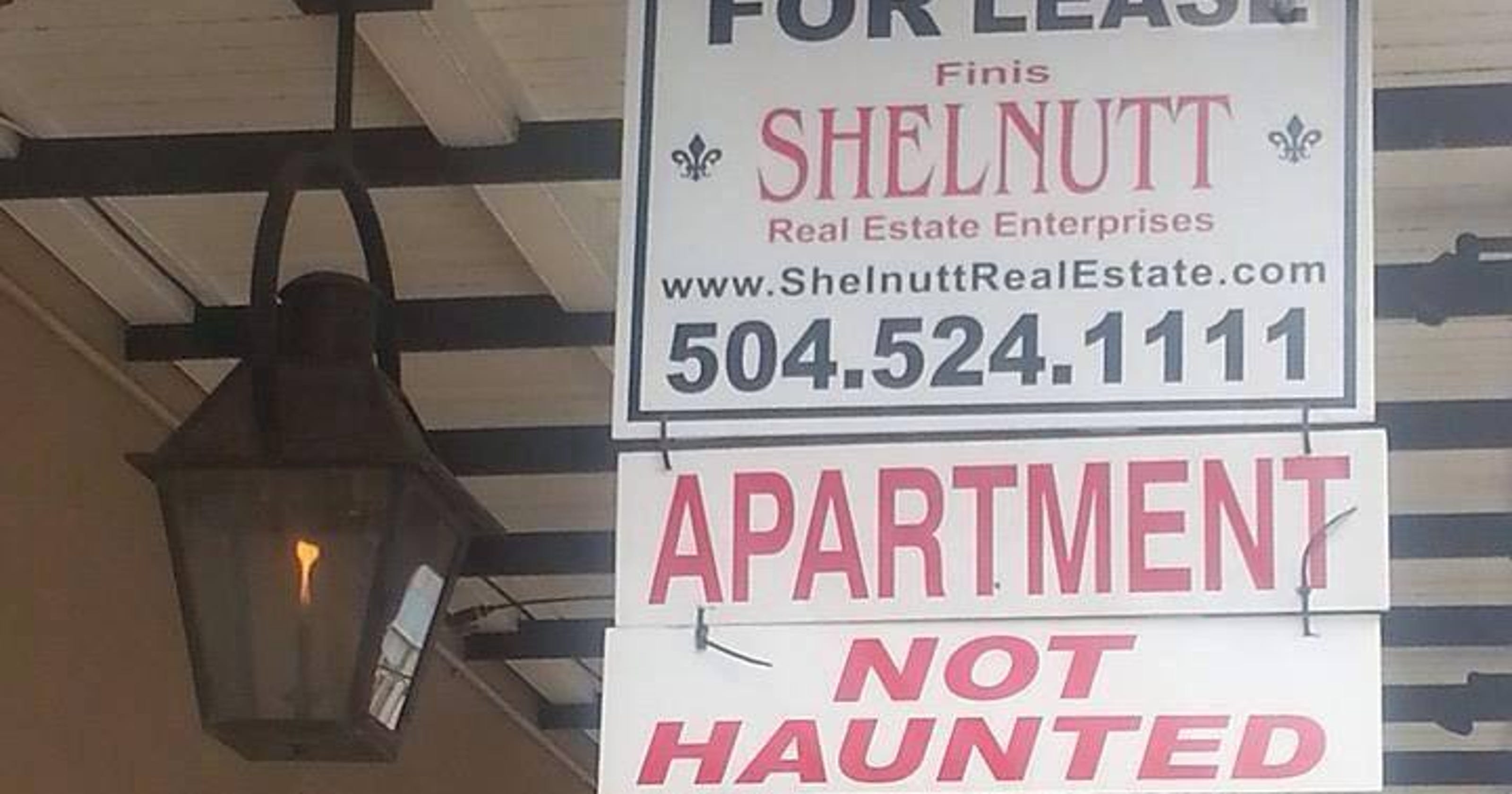 'Haunted' real estate signs in New Orleans are grabbers