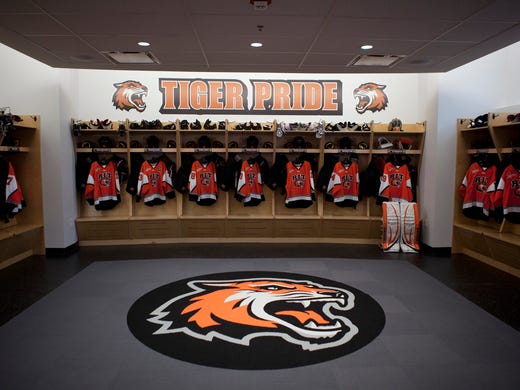 RIT shows off new Gene Polisseni Center