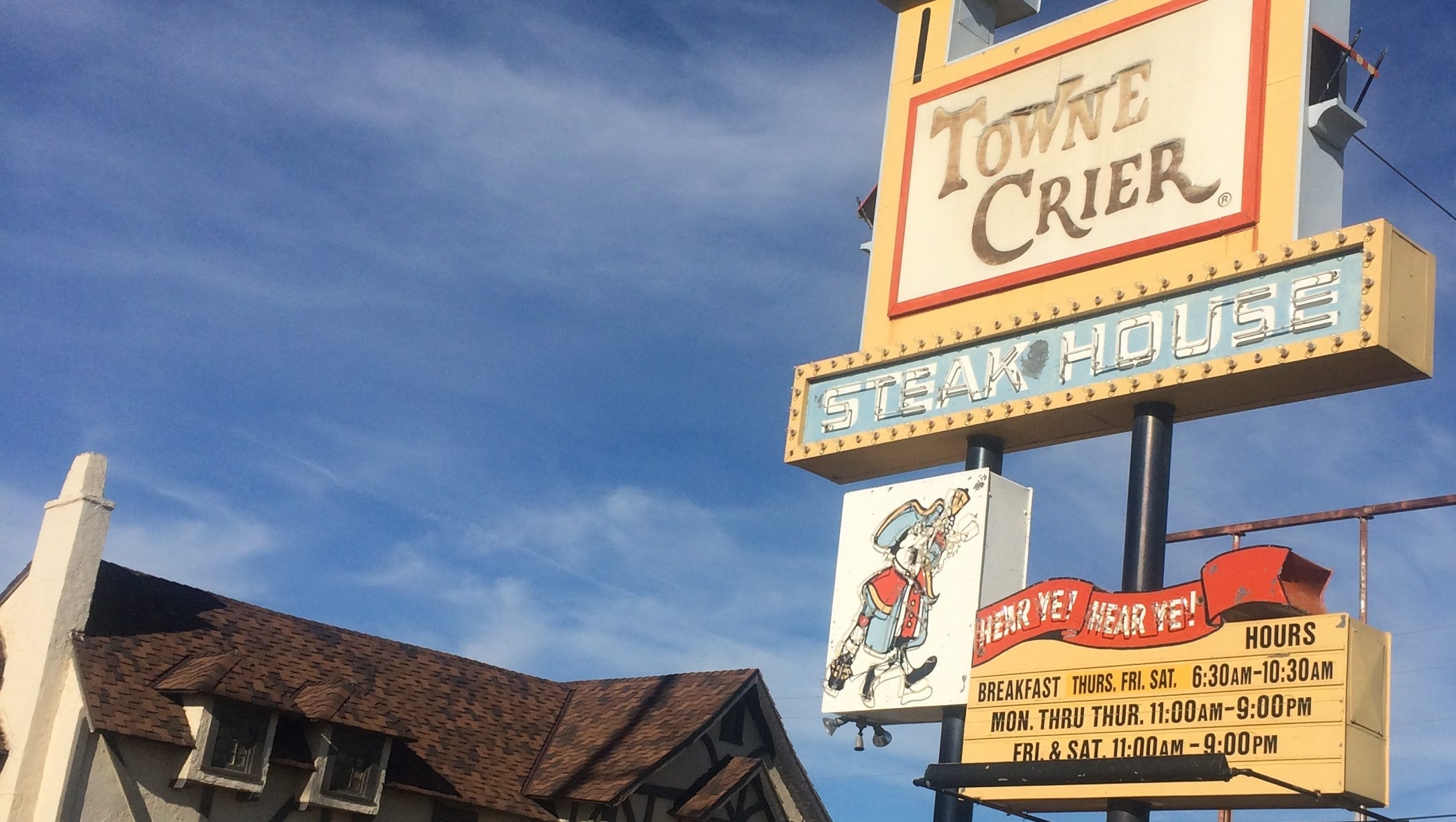 Towne Crier to reopen under new management