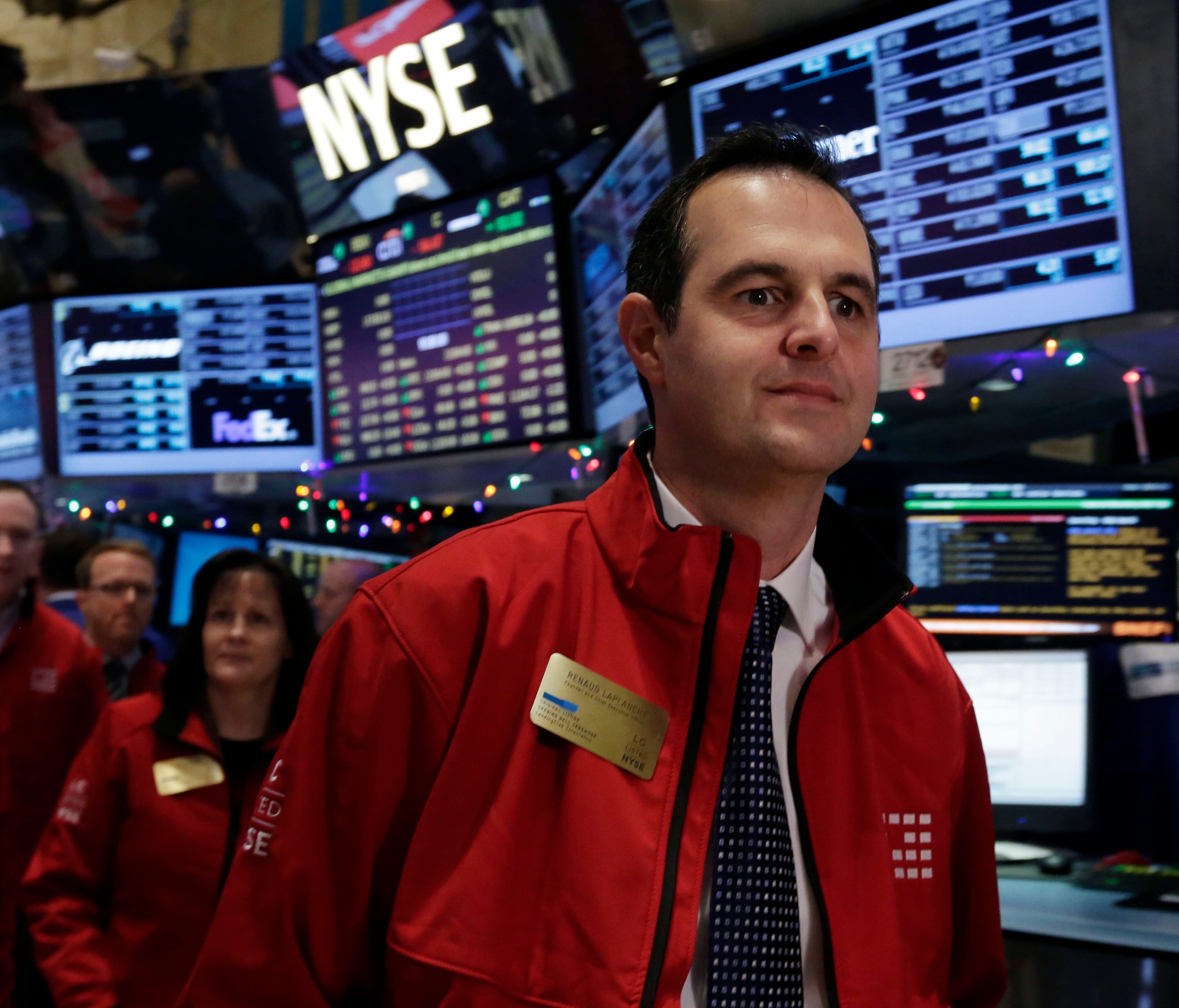 Lending Club shares plunge after subpoena disclosure | 9news.com