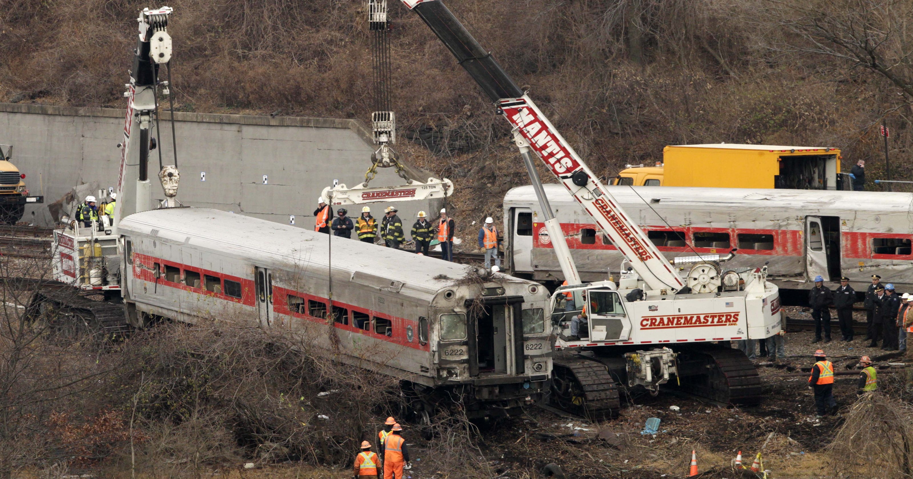 NTSB: Train was going 82 mph into curve before crash