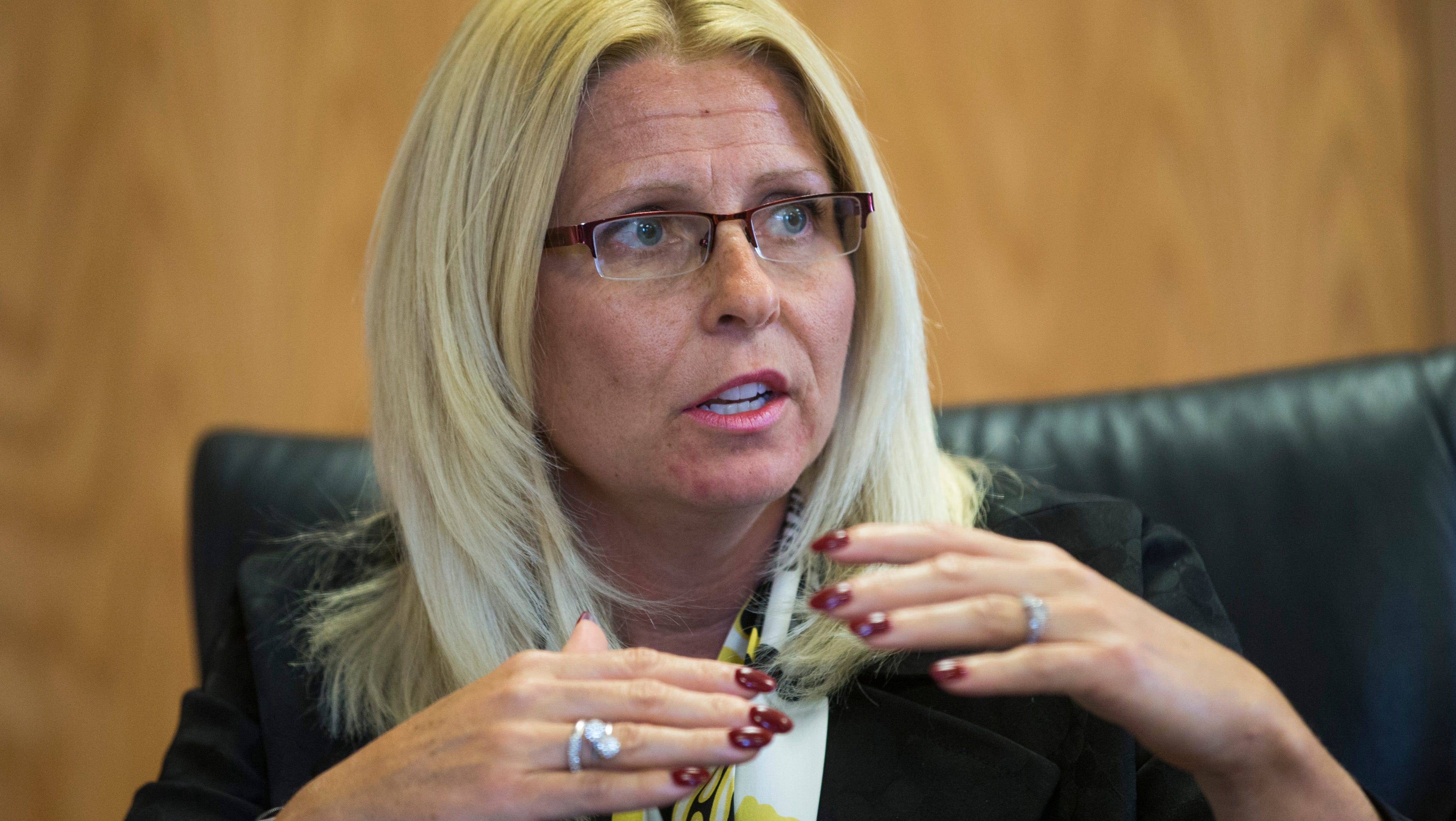 VA bosses wrestle with criticism over care for veterans