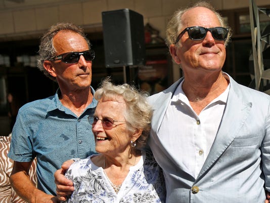 Meryl Streep among mourners for Indianapolis man